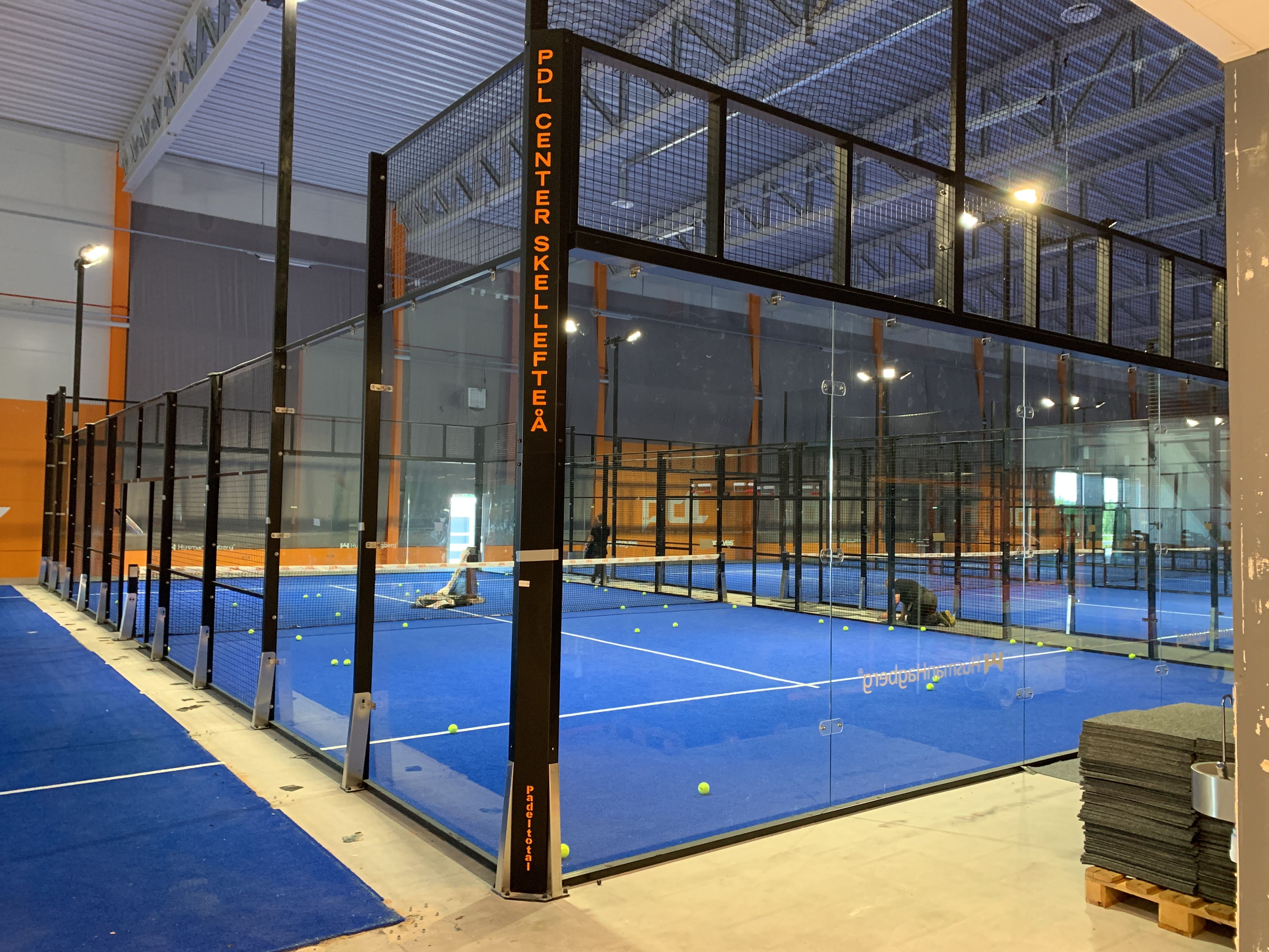 Padelbana dubbelbana Padeltotal - Auktioner online - Nätauktioner ...