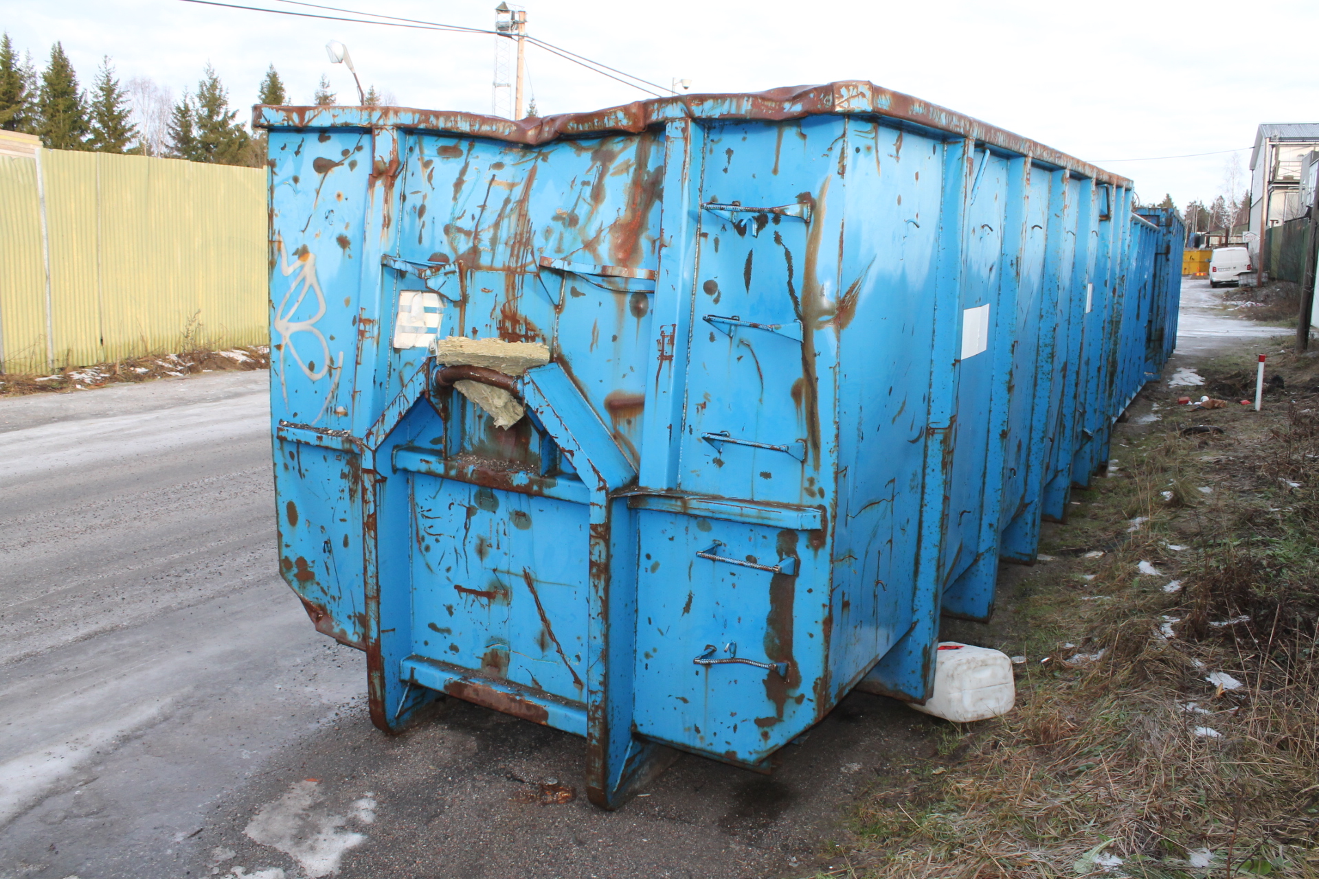 Cargo gearbox container 30 cubic meters - PS Auction - We value the ...