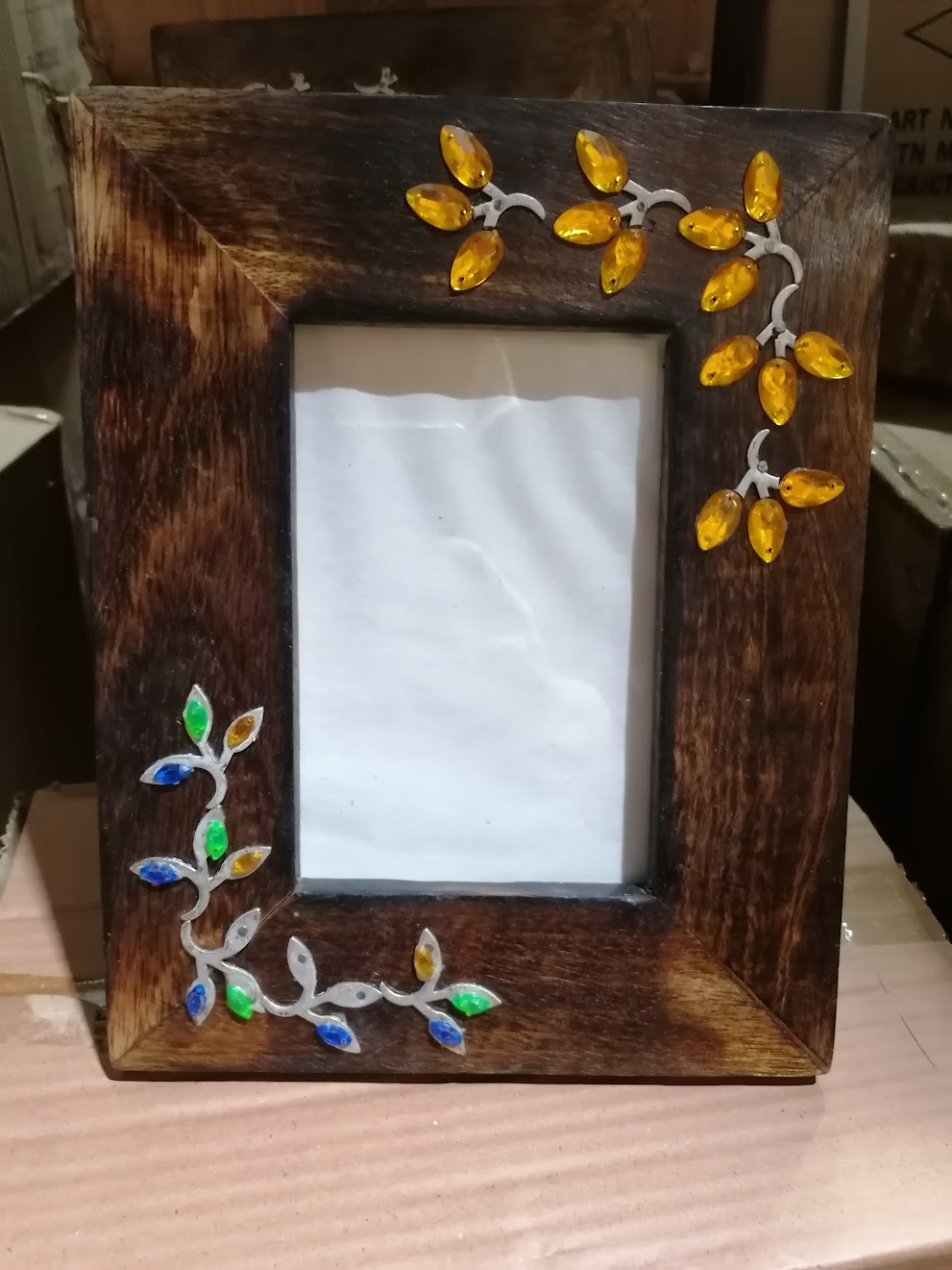 Lot of 60 handmade wooden photo frames - PS Auction - We value the ...