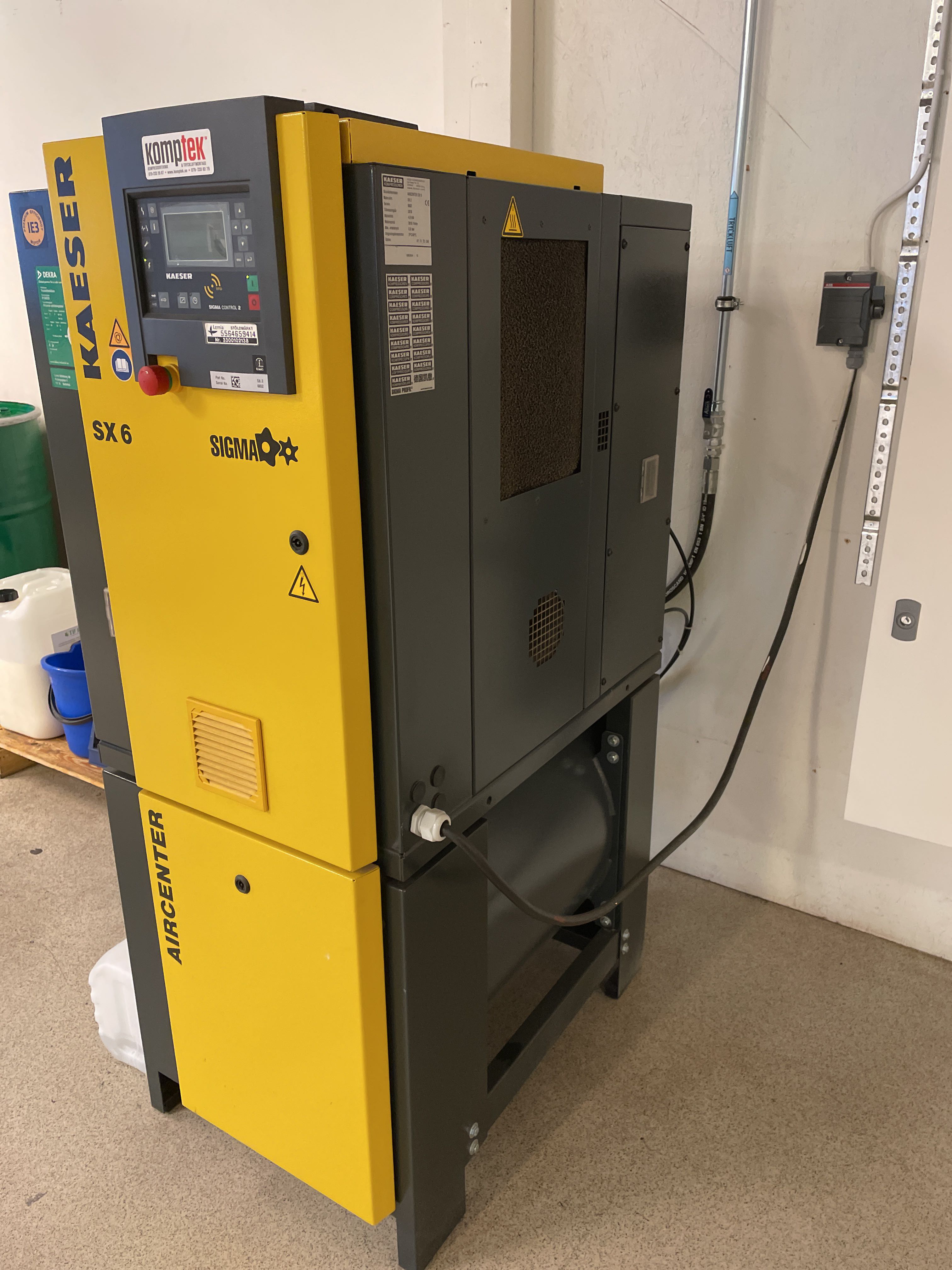 Screw compressor Kaeser Aircenter SX6. 2018 - PS Auction - We value the ...