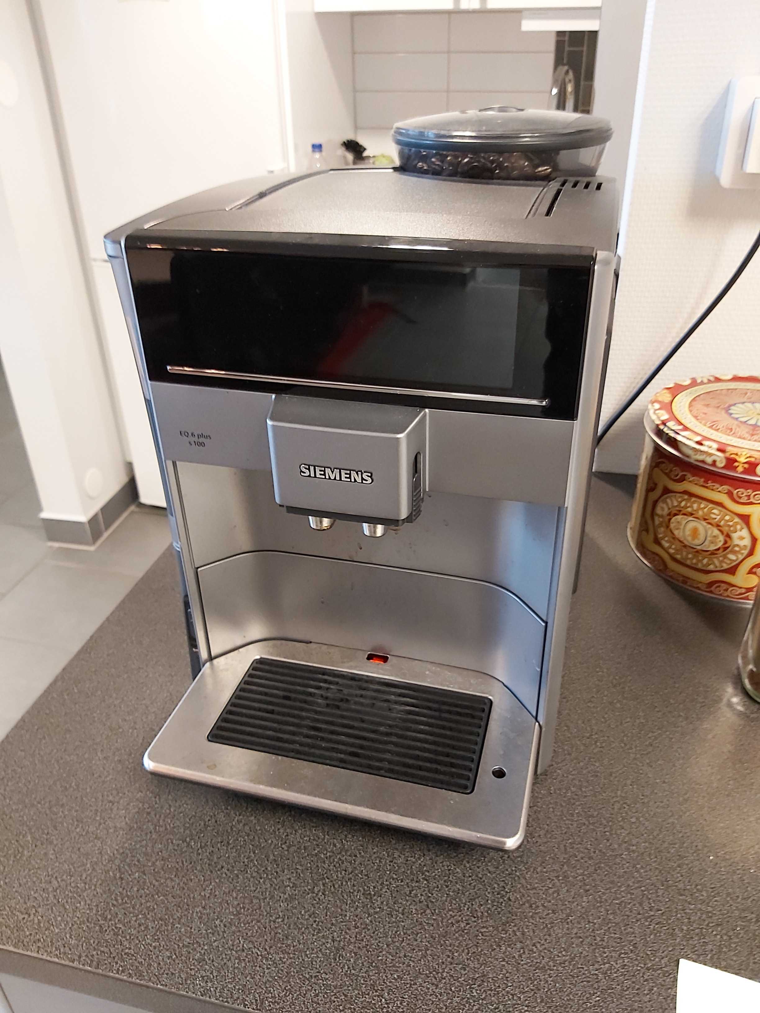 Kaffemaskin Siemens EQ6 plus S100 - Nätauktioner & Konkursauktioner ...