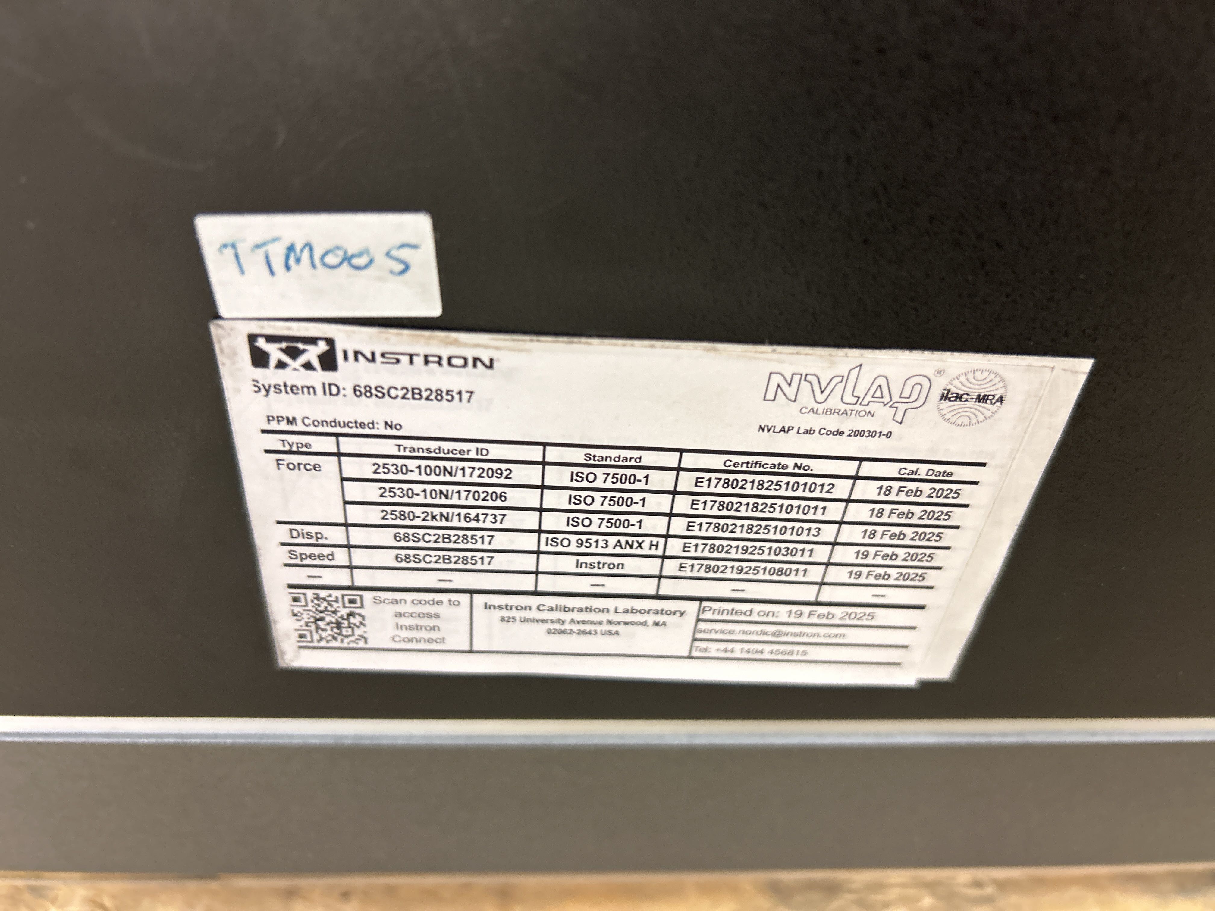 Dragprovningsmaskin - Instron 68SC-2 - Auktioner online - Nätauktioner ...