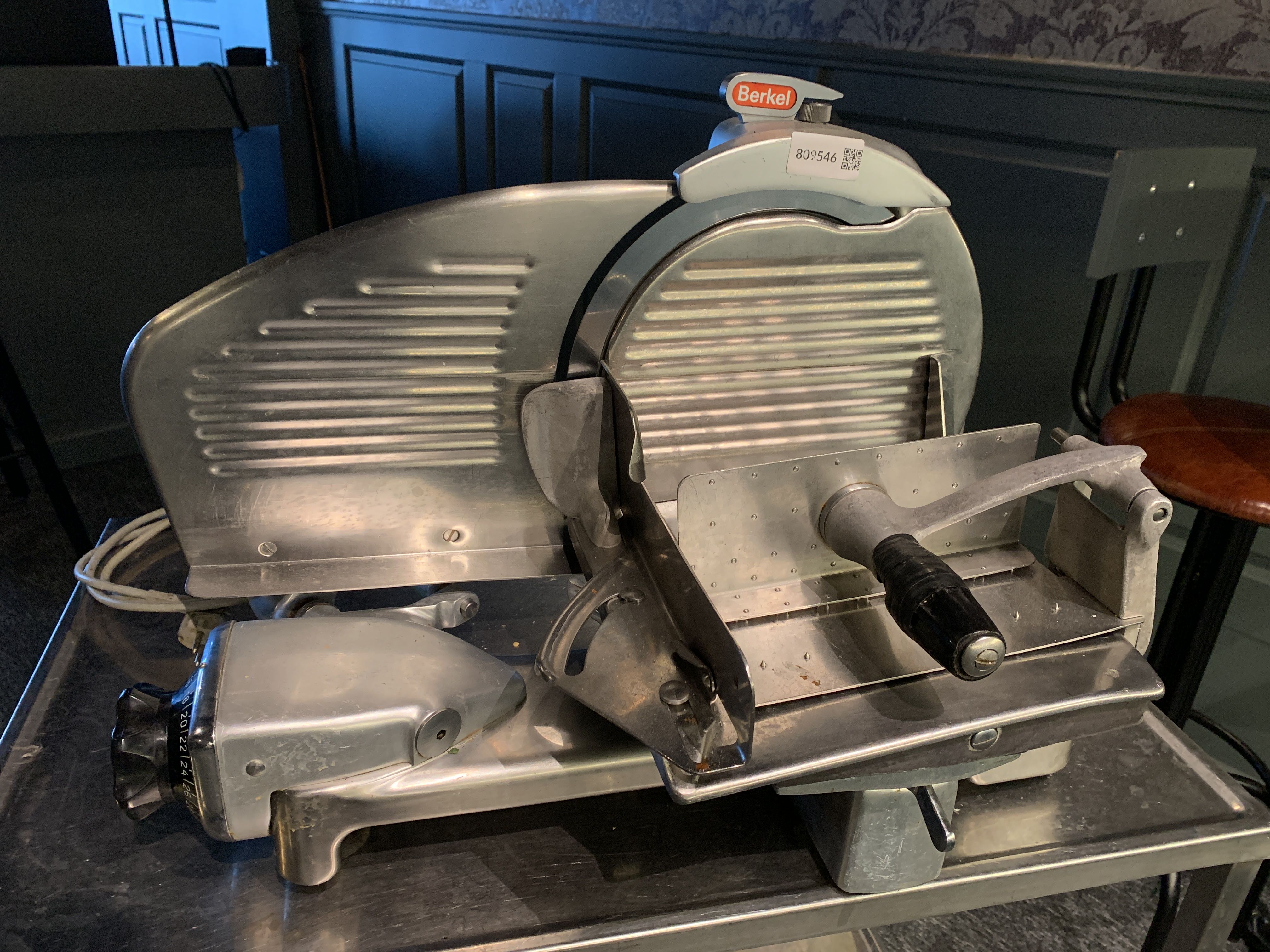 Cutting machine Berkel 834 - PS Auction - We value the future - Largest ...