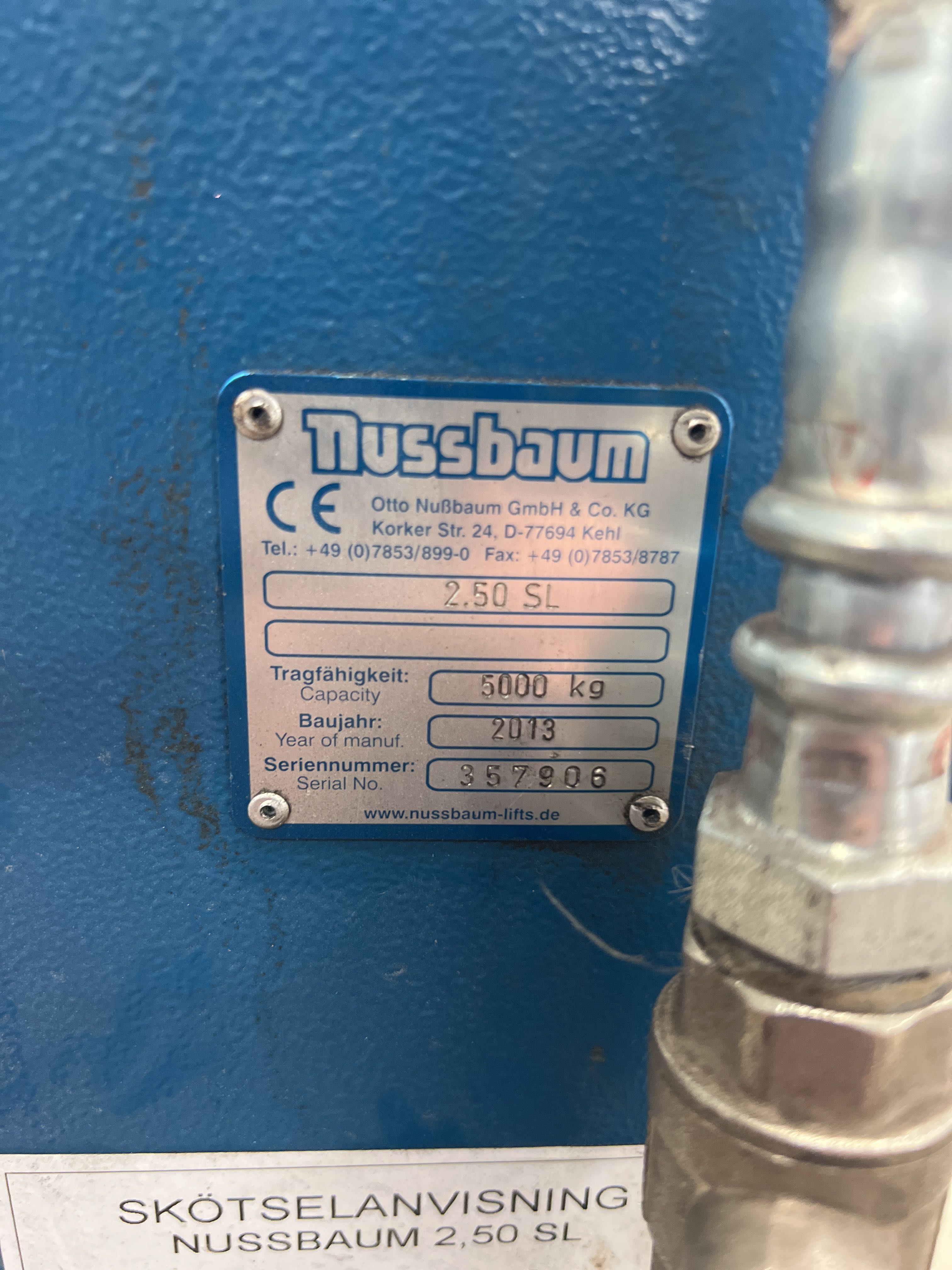 2-Pillar lift Nussbaum 2.50 SL 5Ton - 2013 - PS Auction - We value the ...