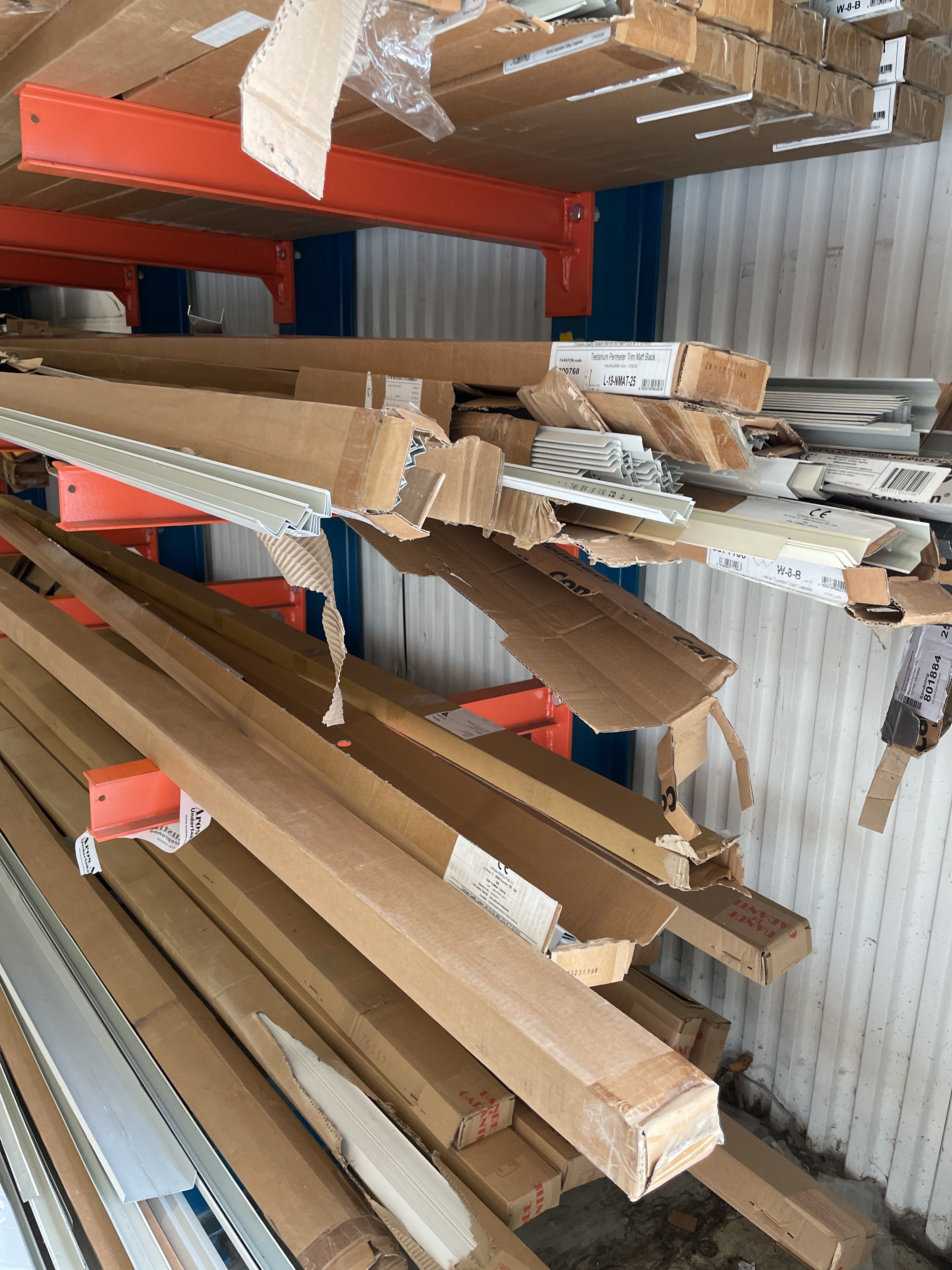 Pallet rack 5 sections and 2 branch racks - PS Auction - We value the ...