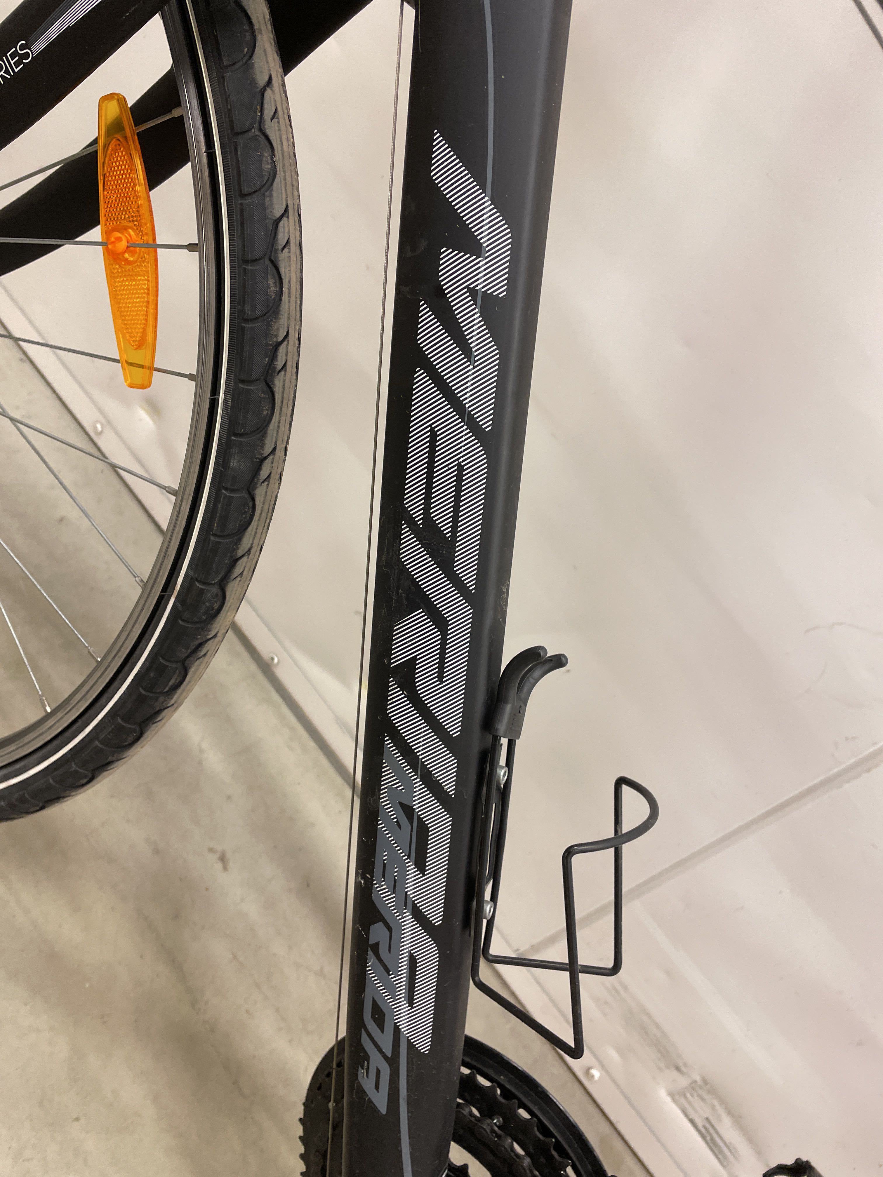 Cykel Merida Crossway. 21 växlar - Auktioner online - Nätauktioner & Konkursauktioner | PS Auction