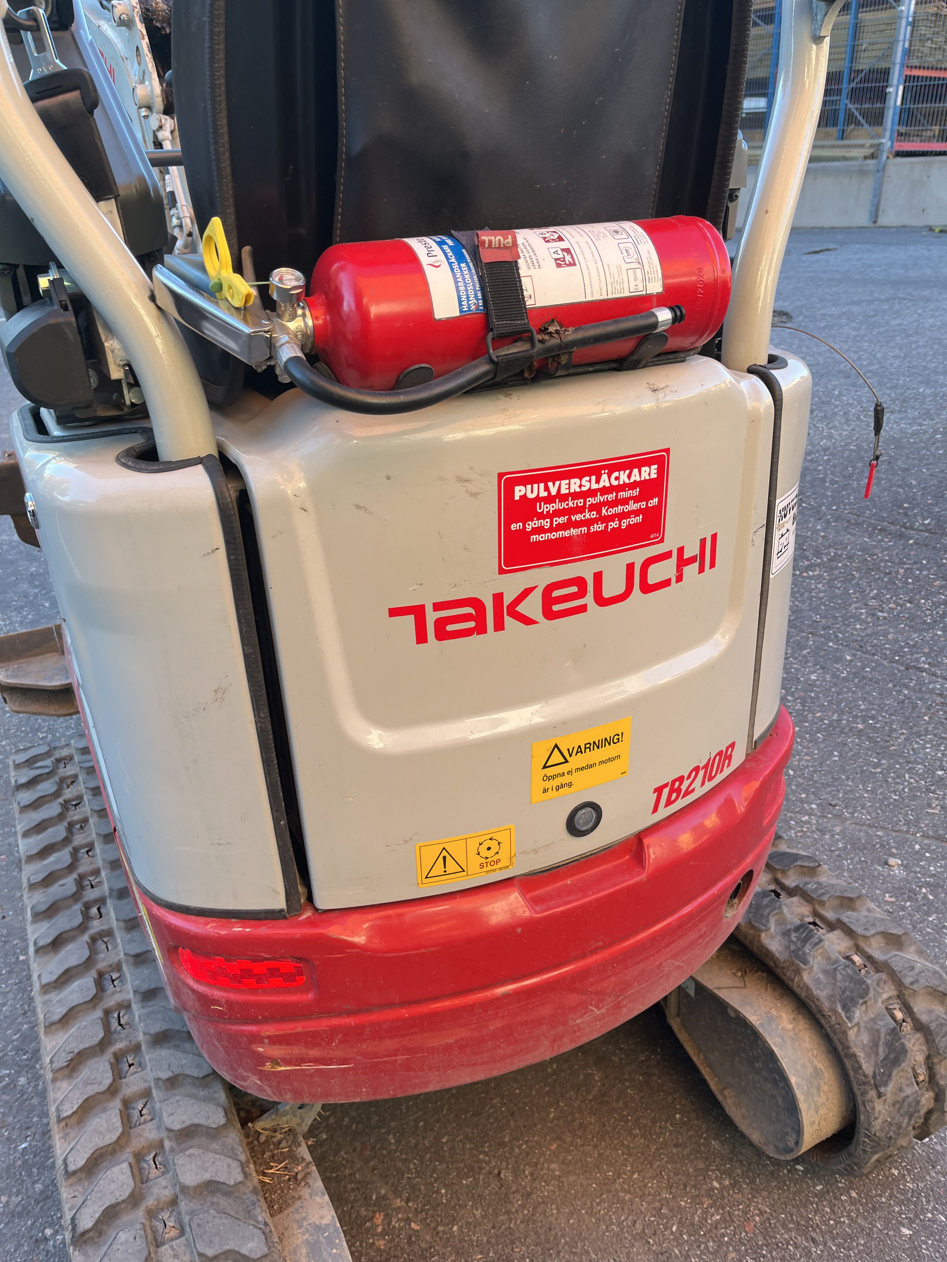 Mini excavator Takeuchi TB210R - PS Auction - We value the future ...