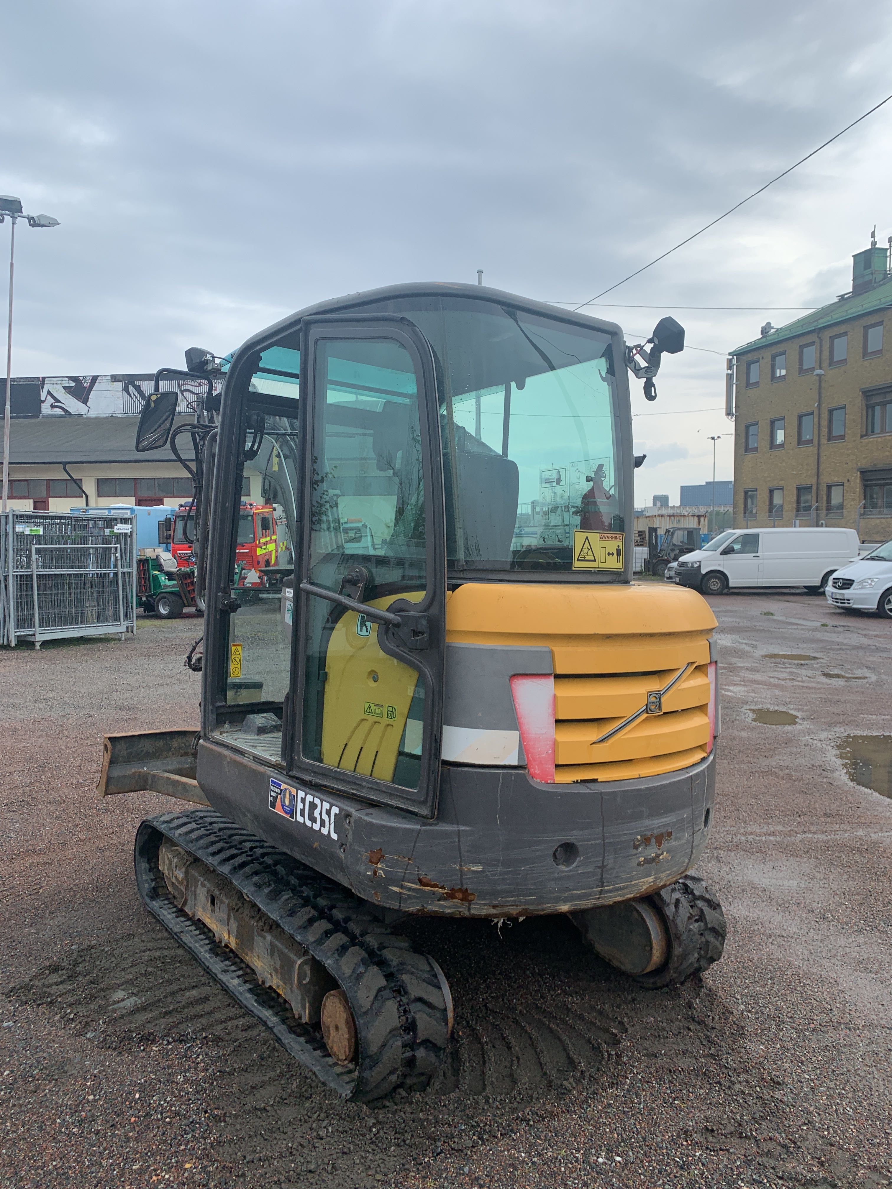 Crawler excavator Volvo EC 35 C - 2007 - PS Auction - We value the ...