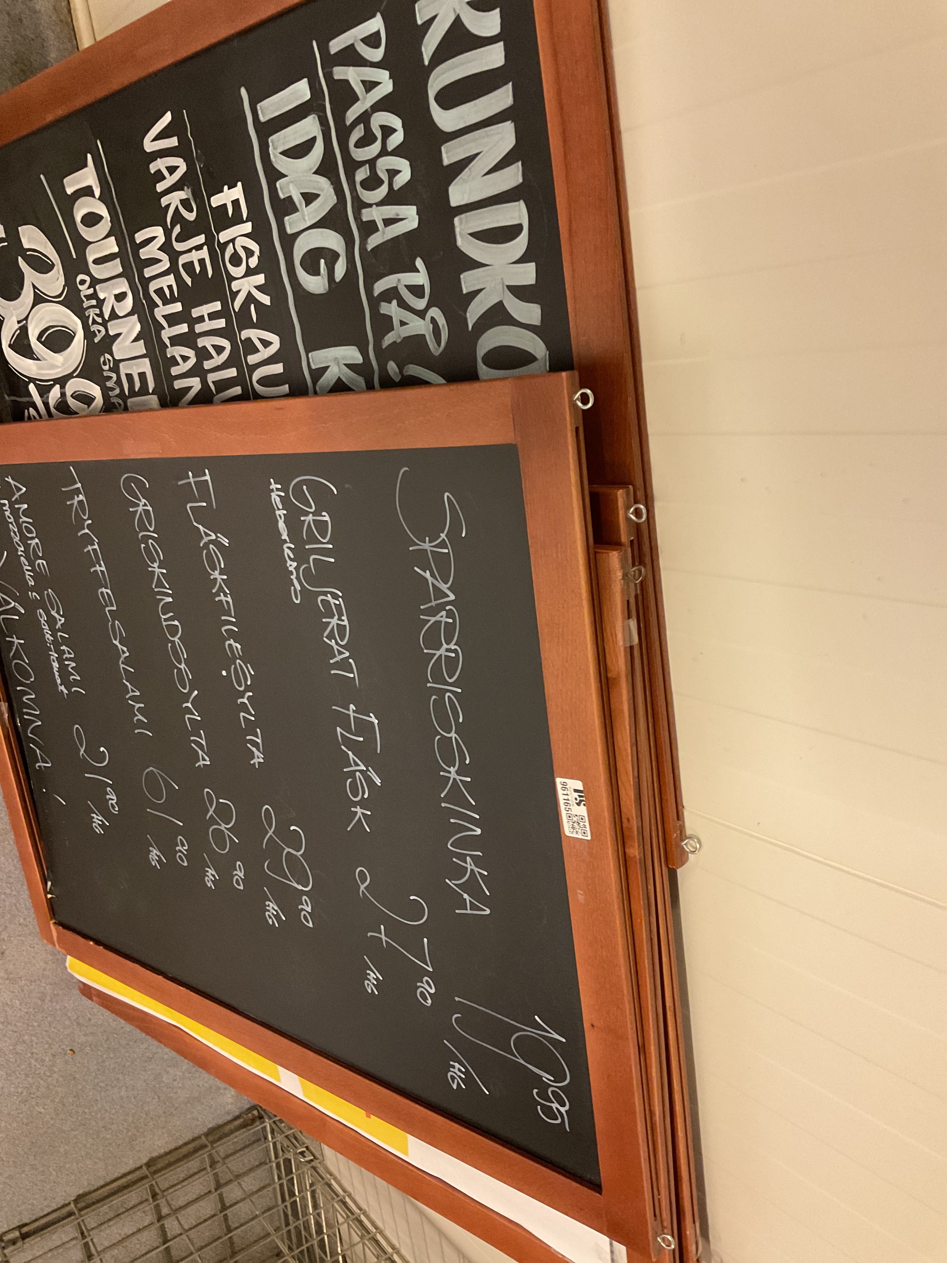 4 Menu boards - PS Auction - We value the future - Largest in net auctions