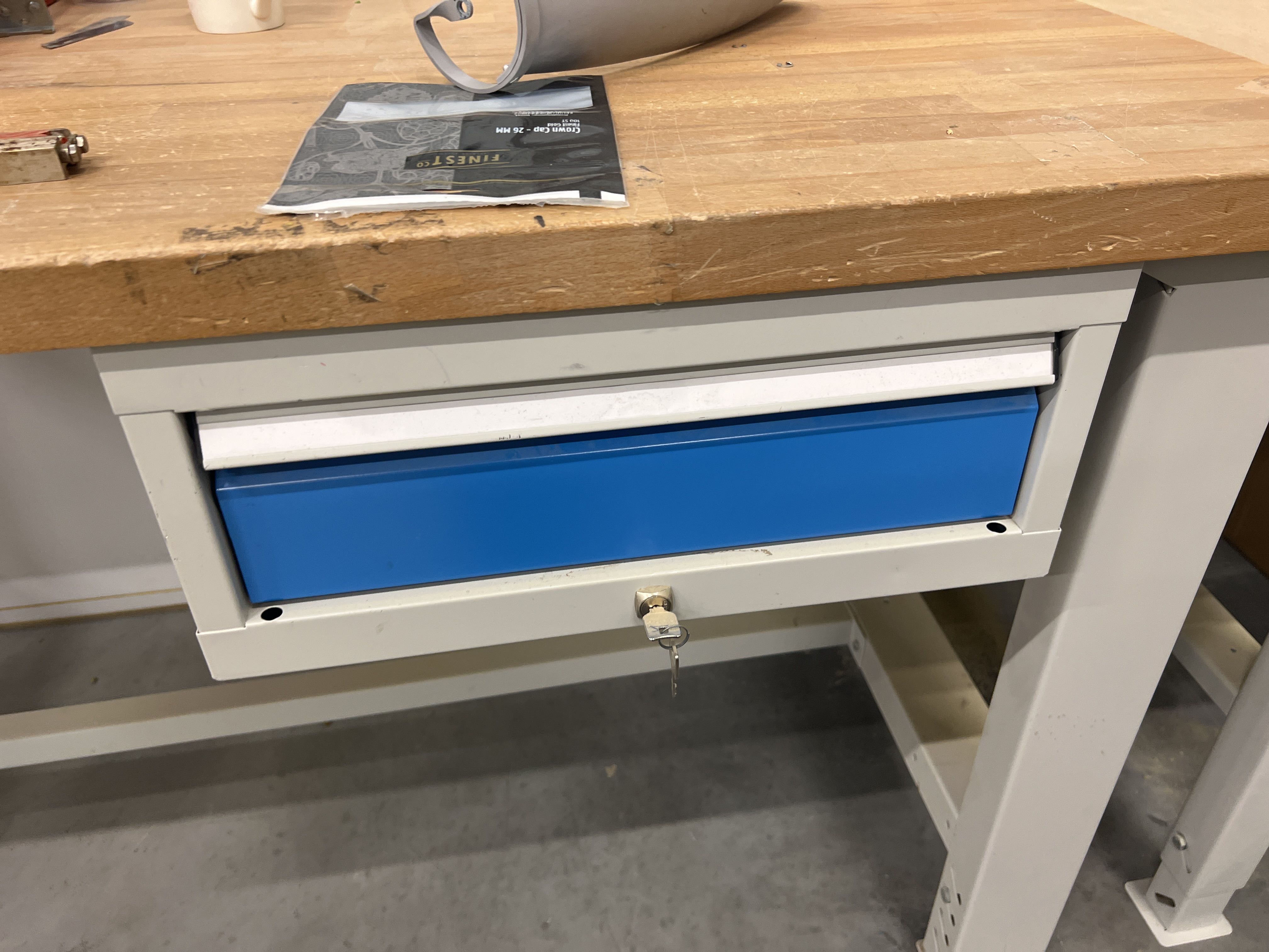 Workbench, tool box and tool board - PS Auction - We value the future - Largest in net auctions