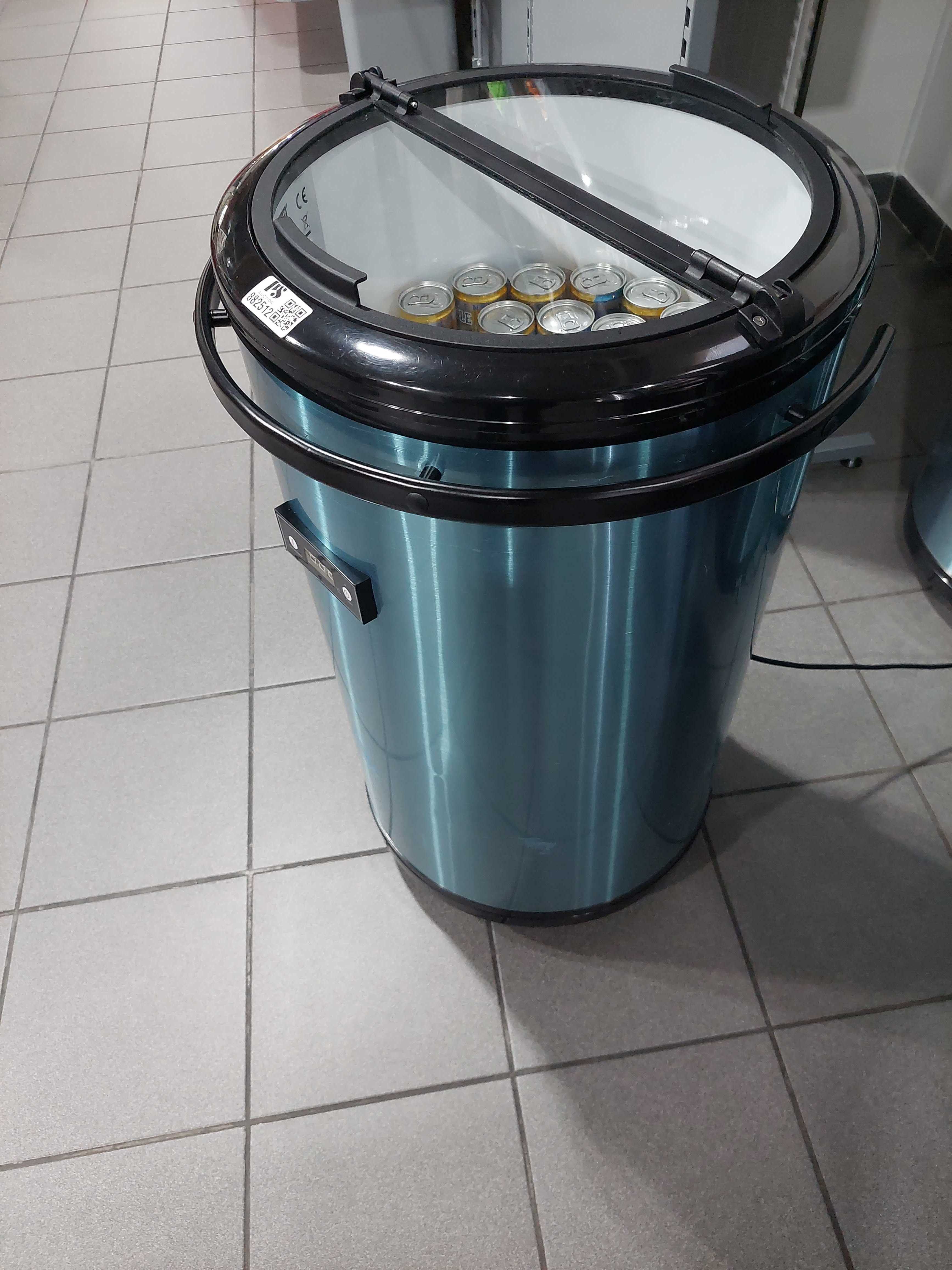 Partycooler Menuett 50 lit - Auktioner online - Nätauktioner & Konkursauktioner | PS Auction