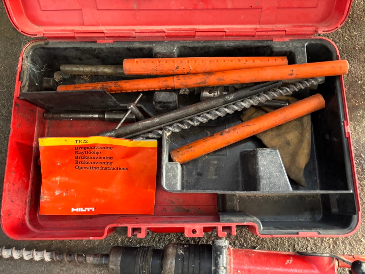 Slagborr - Hilti TE 72, med tillbehör - Auktioner online - Nätauktioner ...