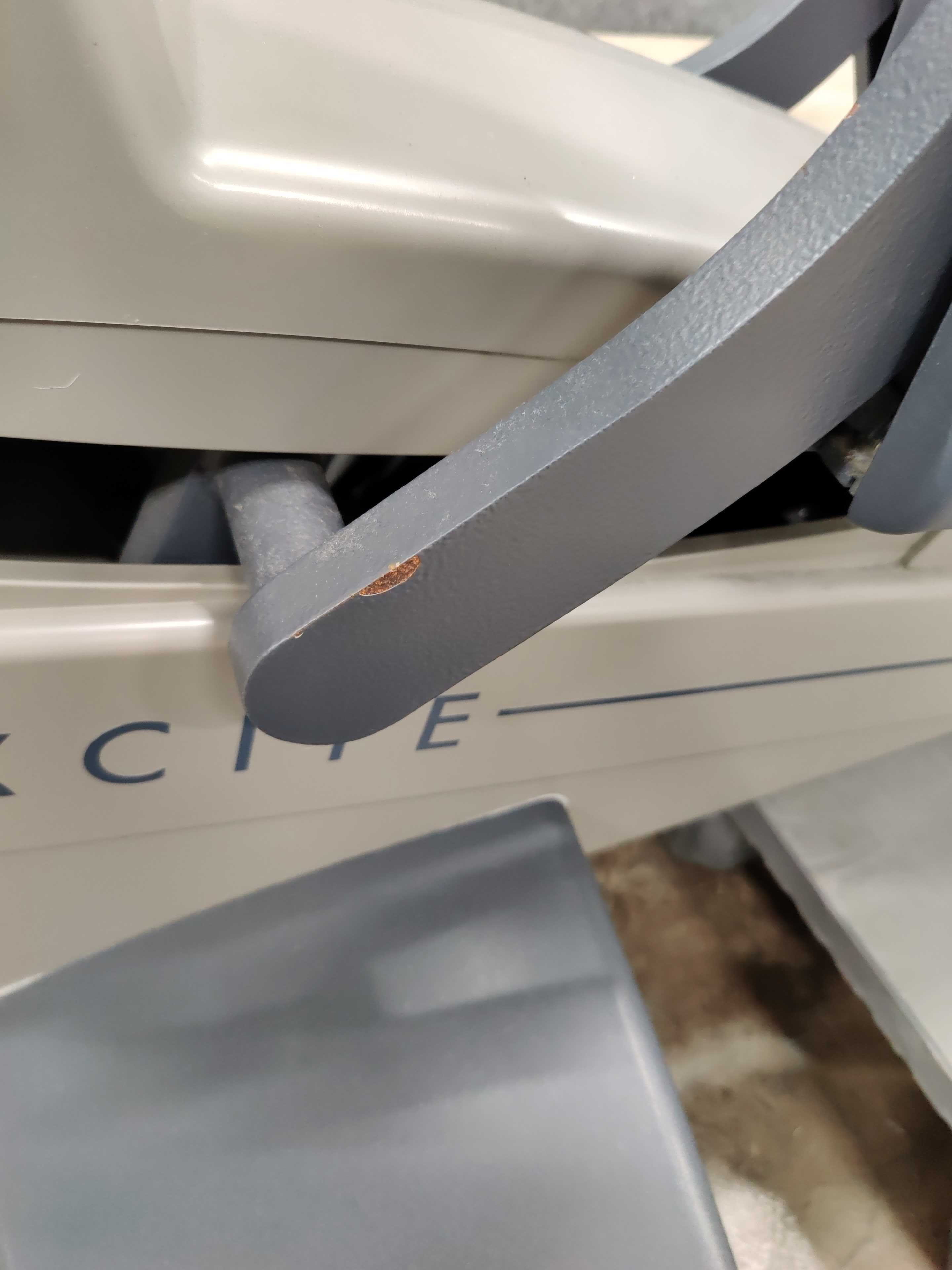 Crosstrainer Excite Synchro EXC 500 SP, Technogym - Auktioner online ...