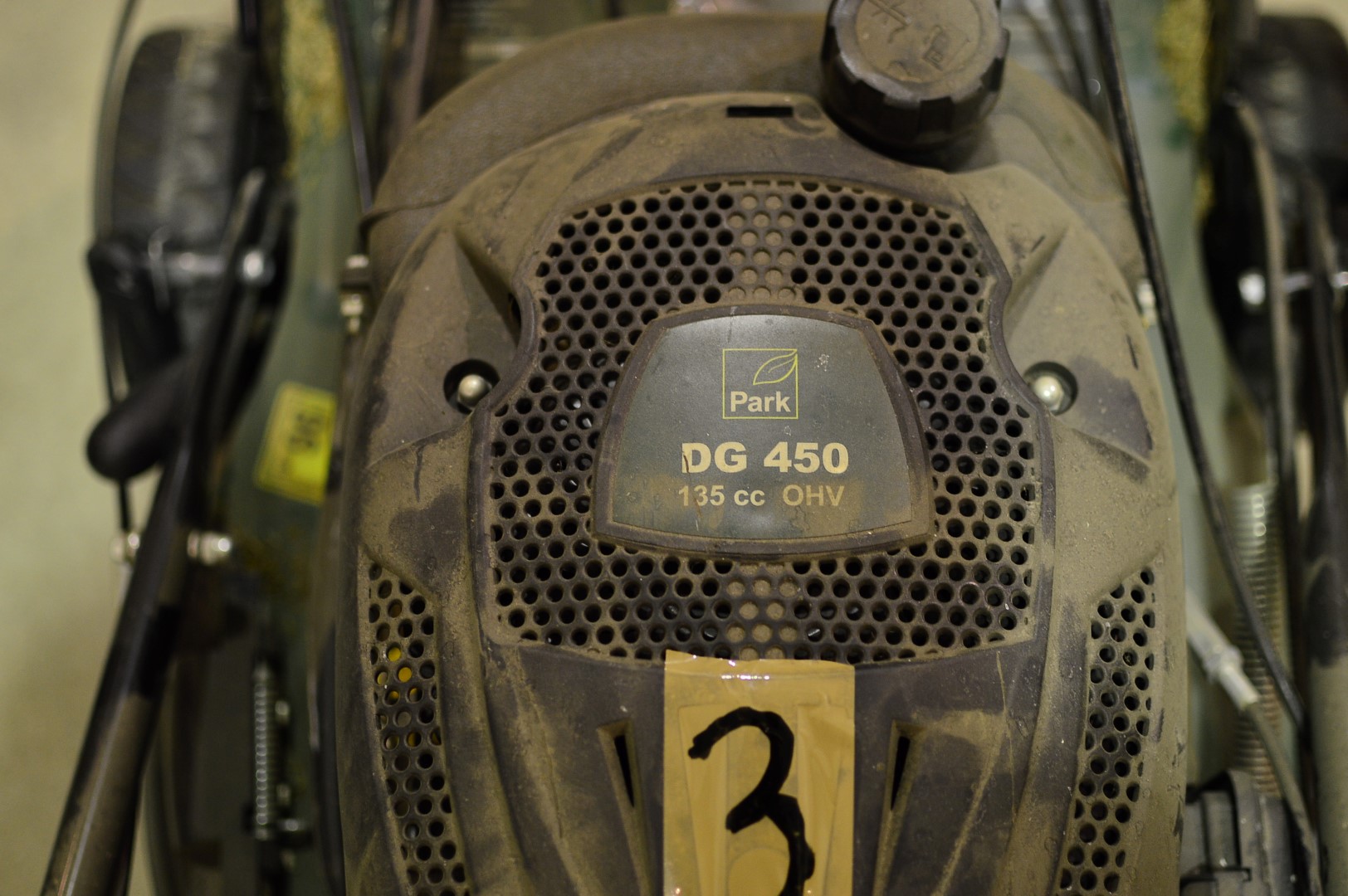 Park lawn mower DG450, 135cc, DT-951321 - PS Auction - We value the ...