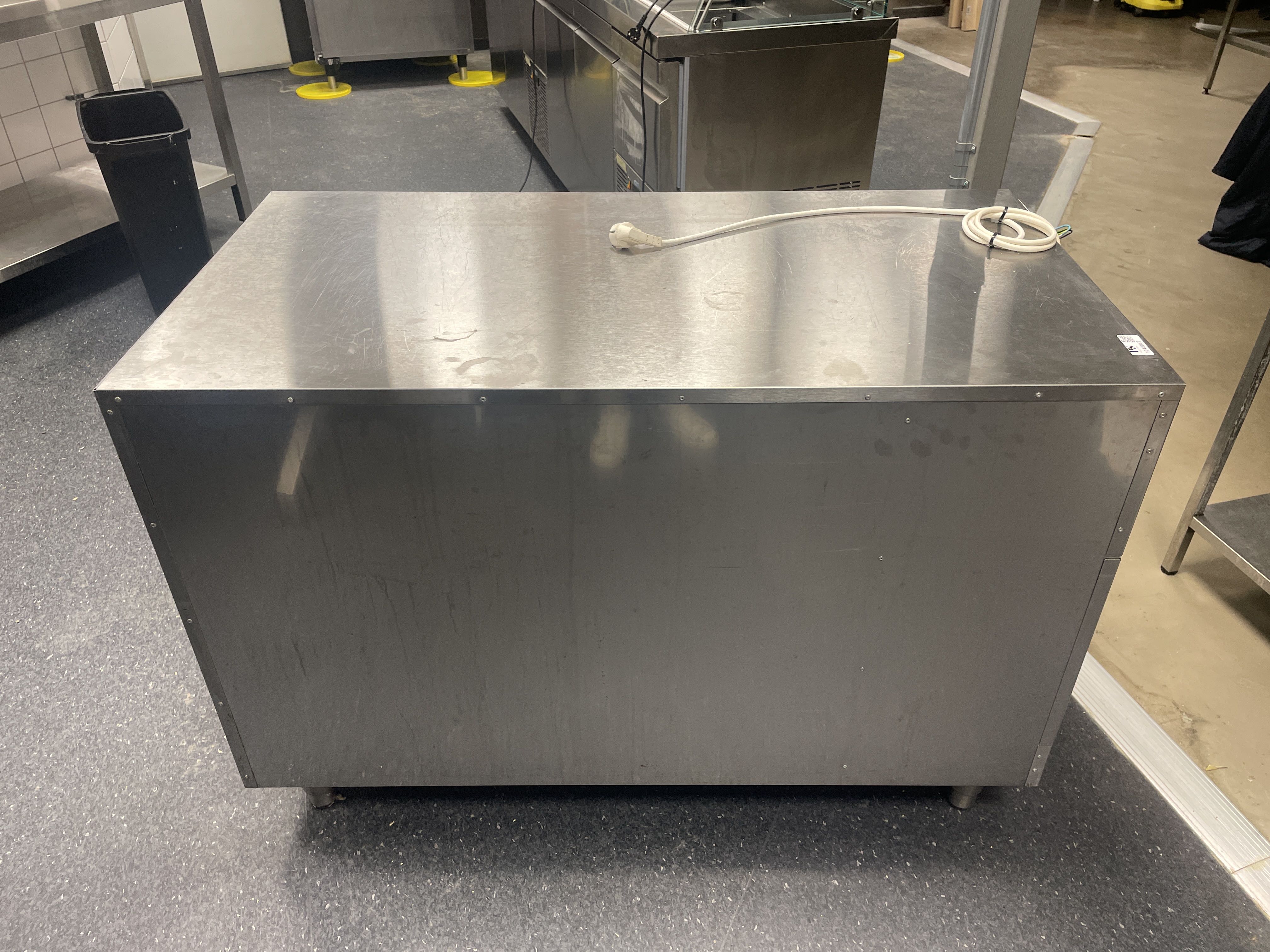 Cooling bench Haglund - PS Auction - We value the future - Largest in ...