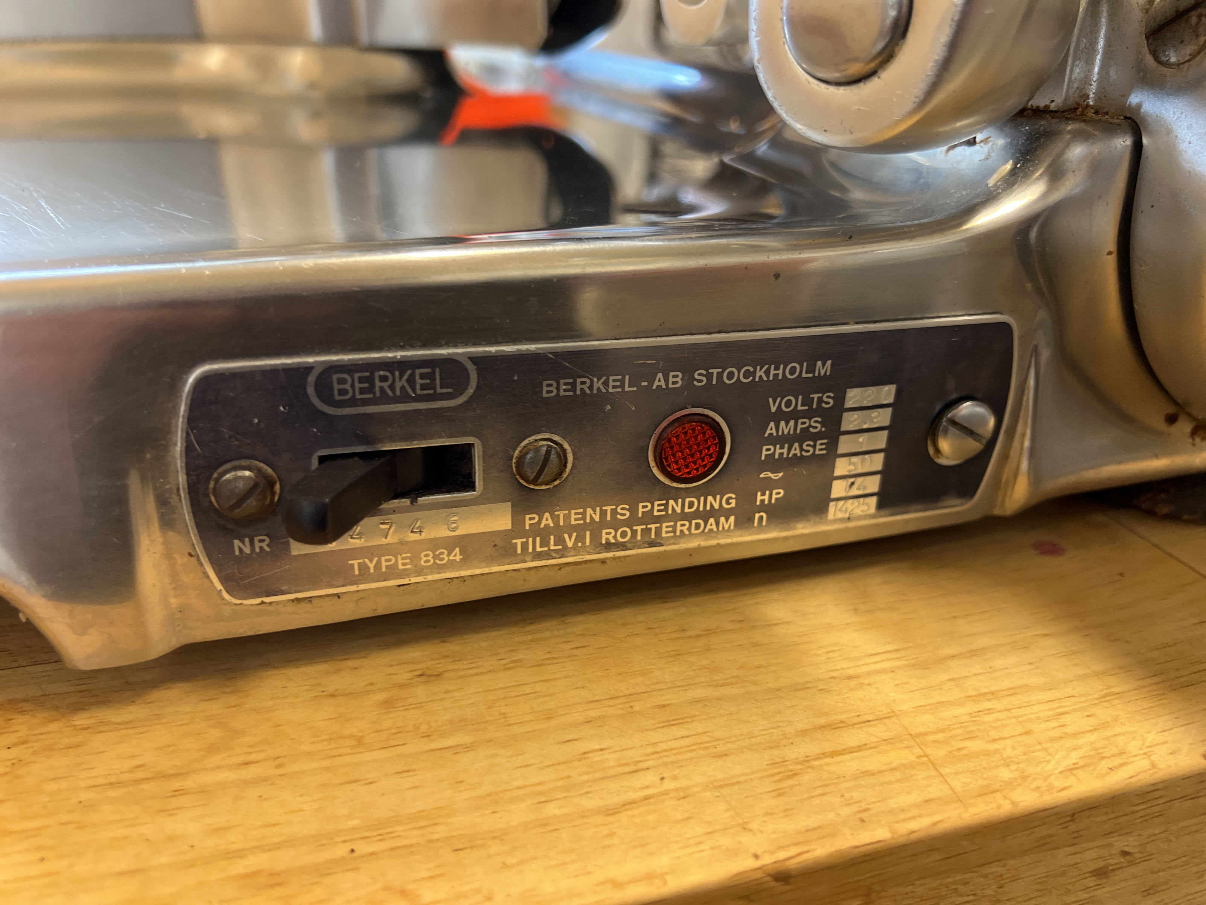 Cutting machine Berkel 834 - PS Auction - We value the future - Largest ...