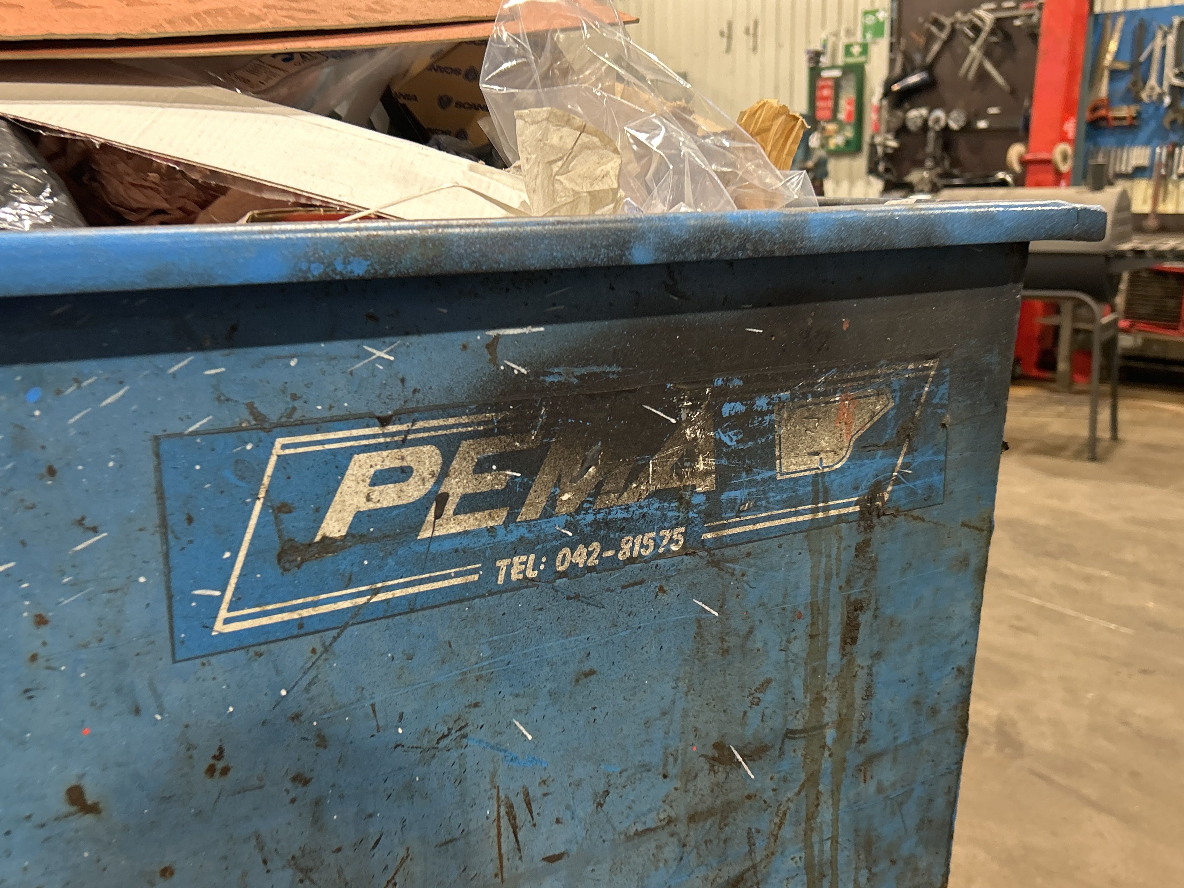 Tipping container - Pema T1100 - PS Auction - We value the future ...