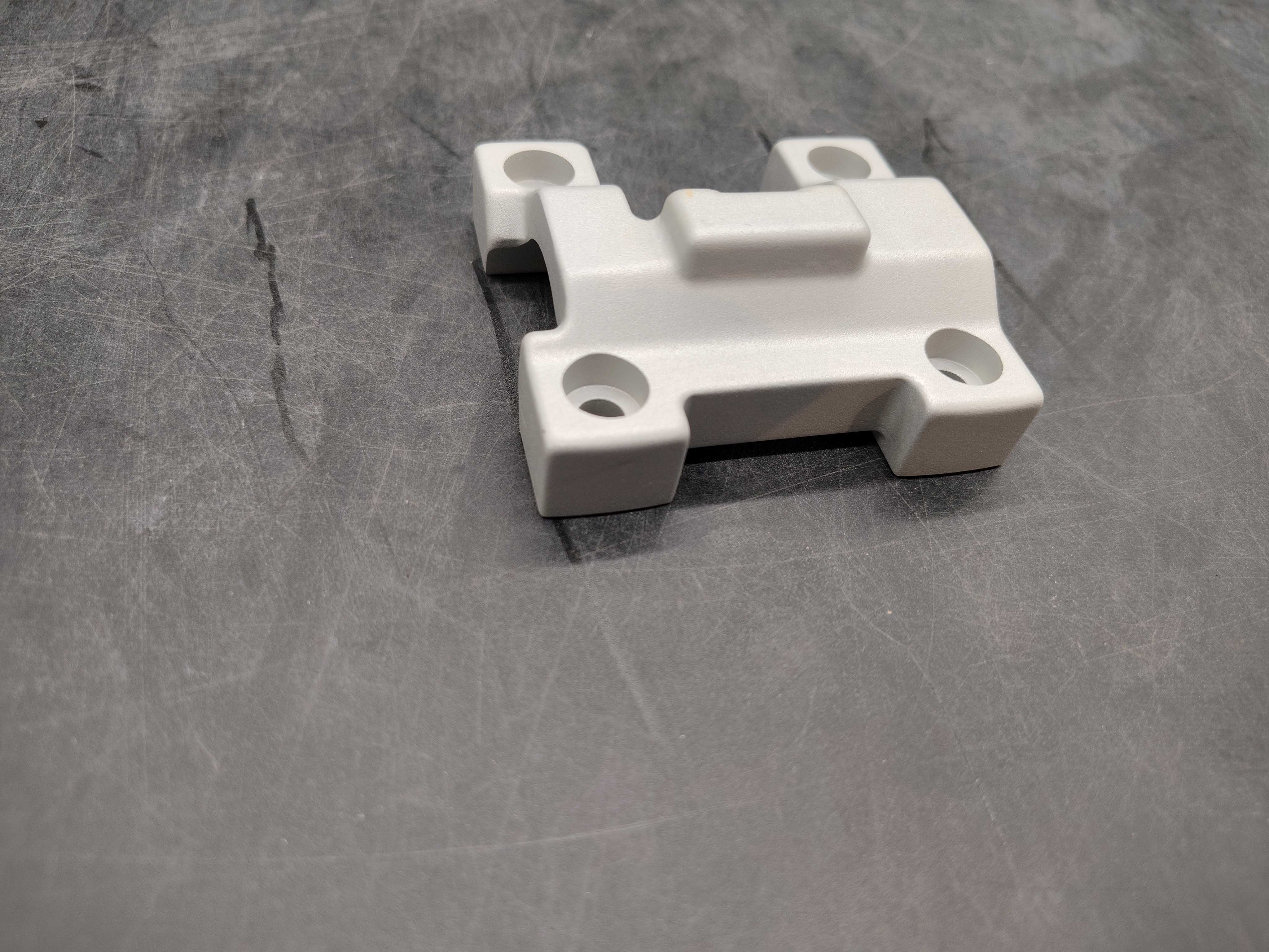 Bracket, 4 pcs – Cake Bukk, four-hole mounting, metal - PS Auction - We ...