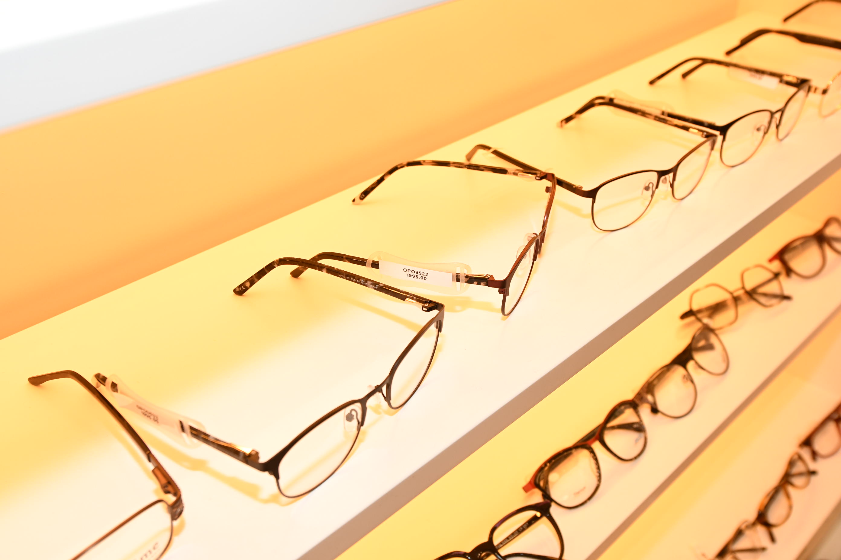 Approx: 80 pairs of women's spectacle frames Exclusive brands - PS ...