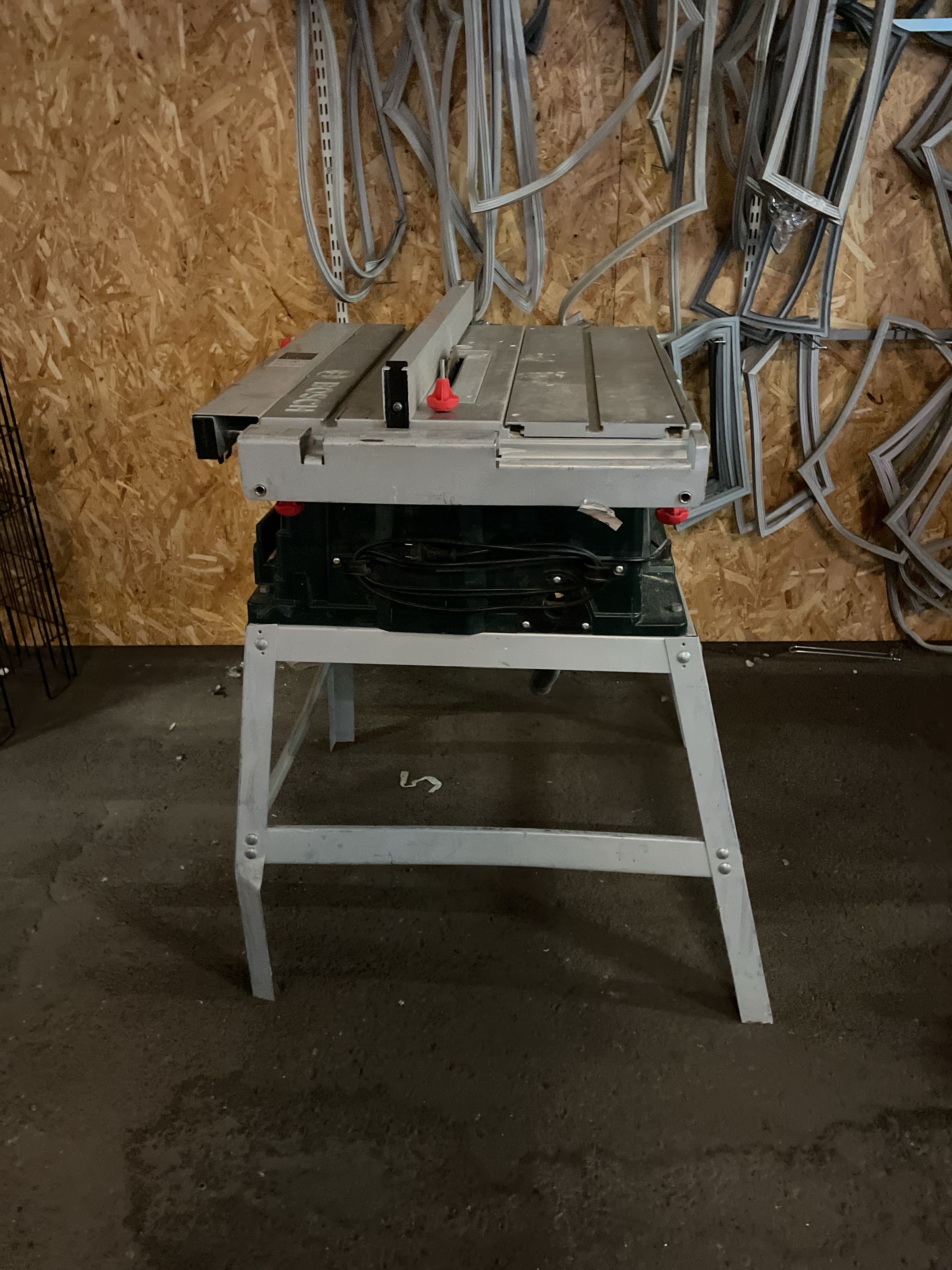 Bosch PTS 10 Bordsåg - Auktioner online - Nätauktioner ...