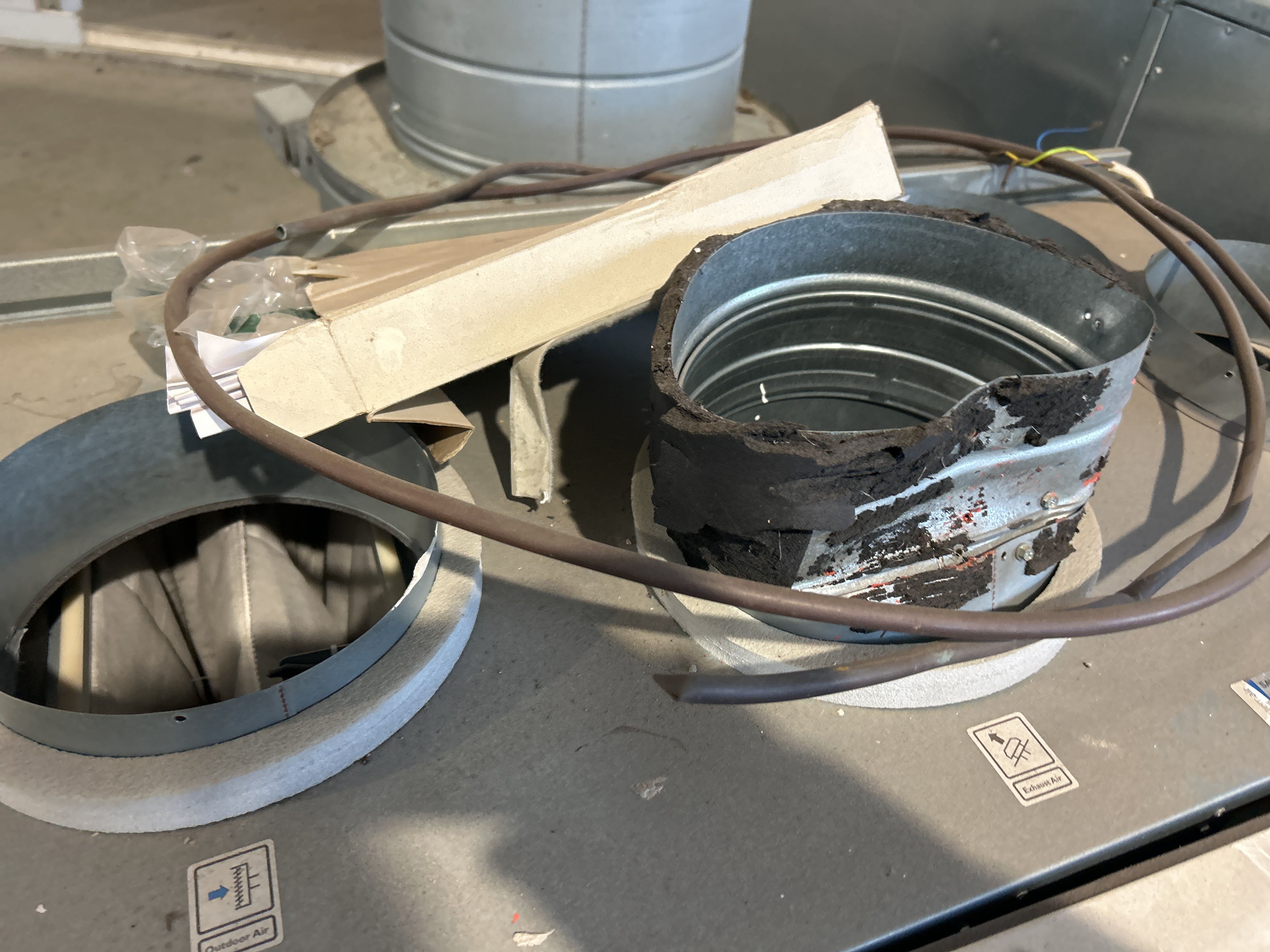 Samling med ventilationsutrustning - Systemair SAVE VTR 500 R ...