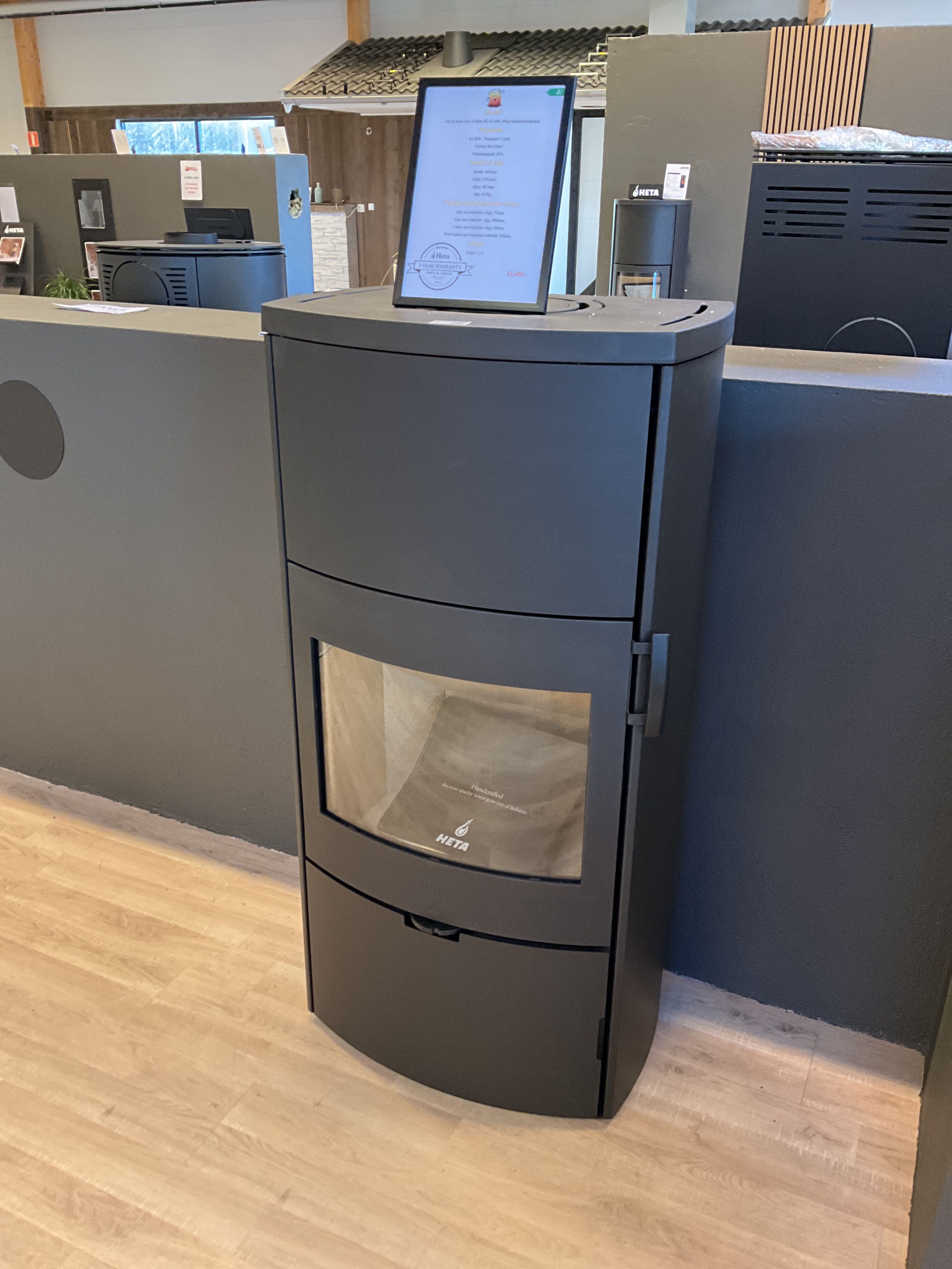 Wood-burning stove HETA Icon-Line Eclipse XL-S - PS Auction - We value ...