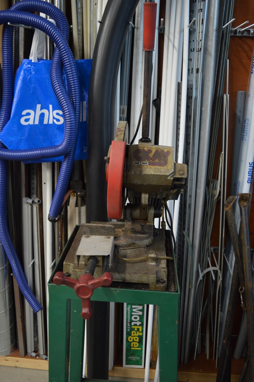 Metal cut Omes on stand with vise - PS Auction - We value the future ...