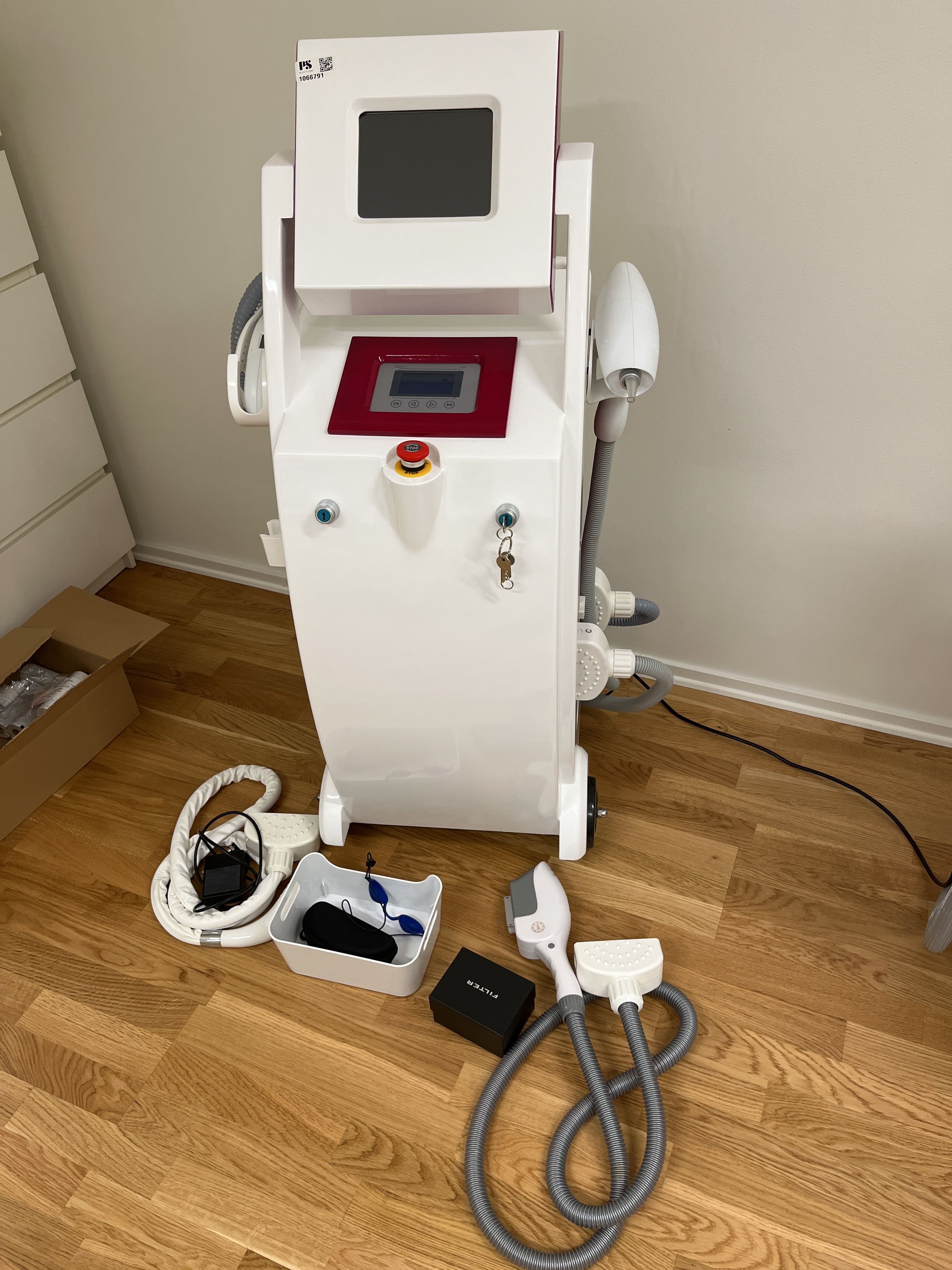 Laser top behandlingsmaskin - Auktioner online - Nätauktioner ...
