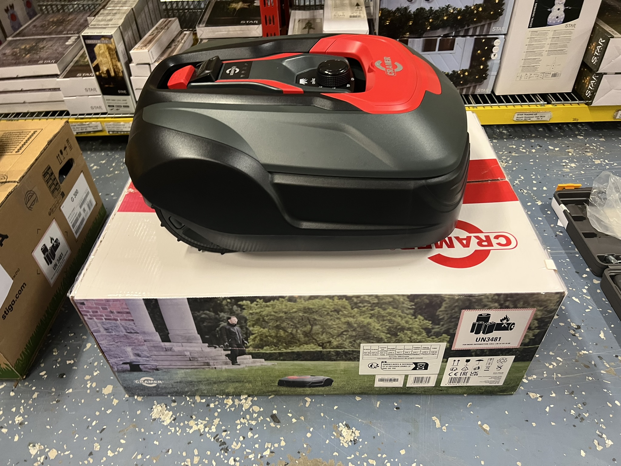 Robotgräsklippare Cramer RM 1000 - Auktioner online - Nätauktioner ...