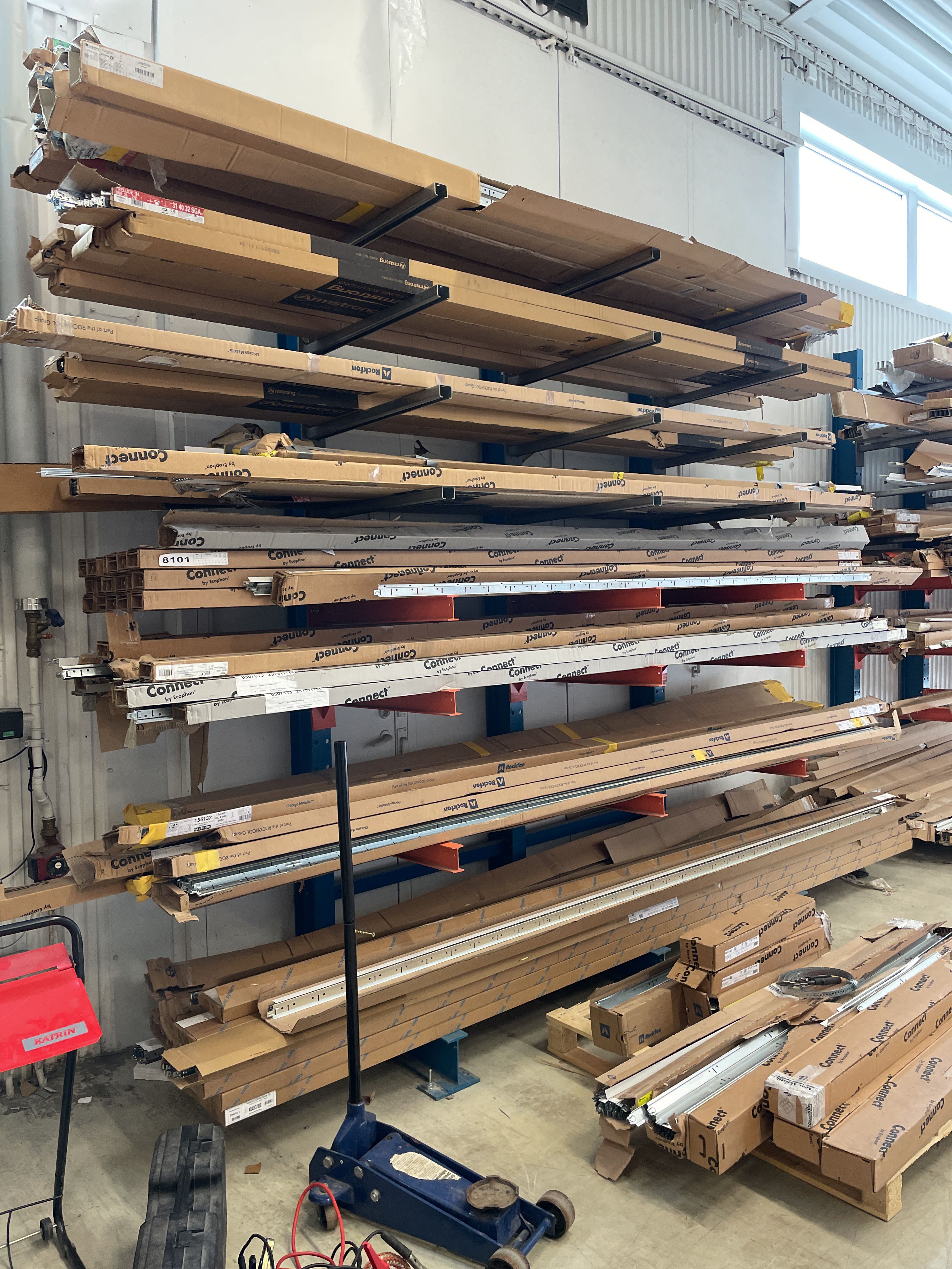 Pallet rack 5 sections and 2 branch racks - PS Auction - We value the ...