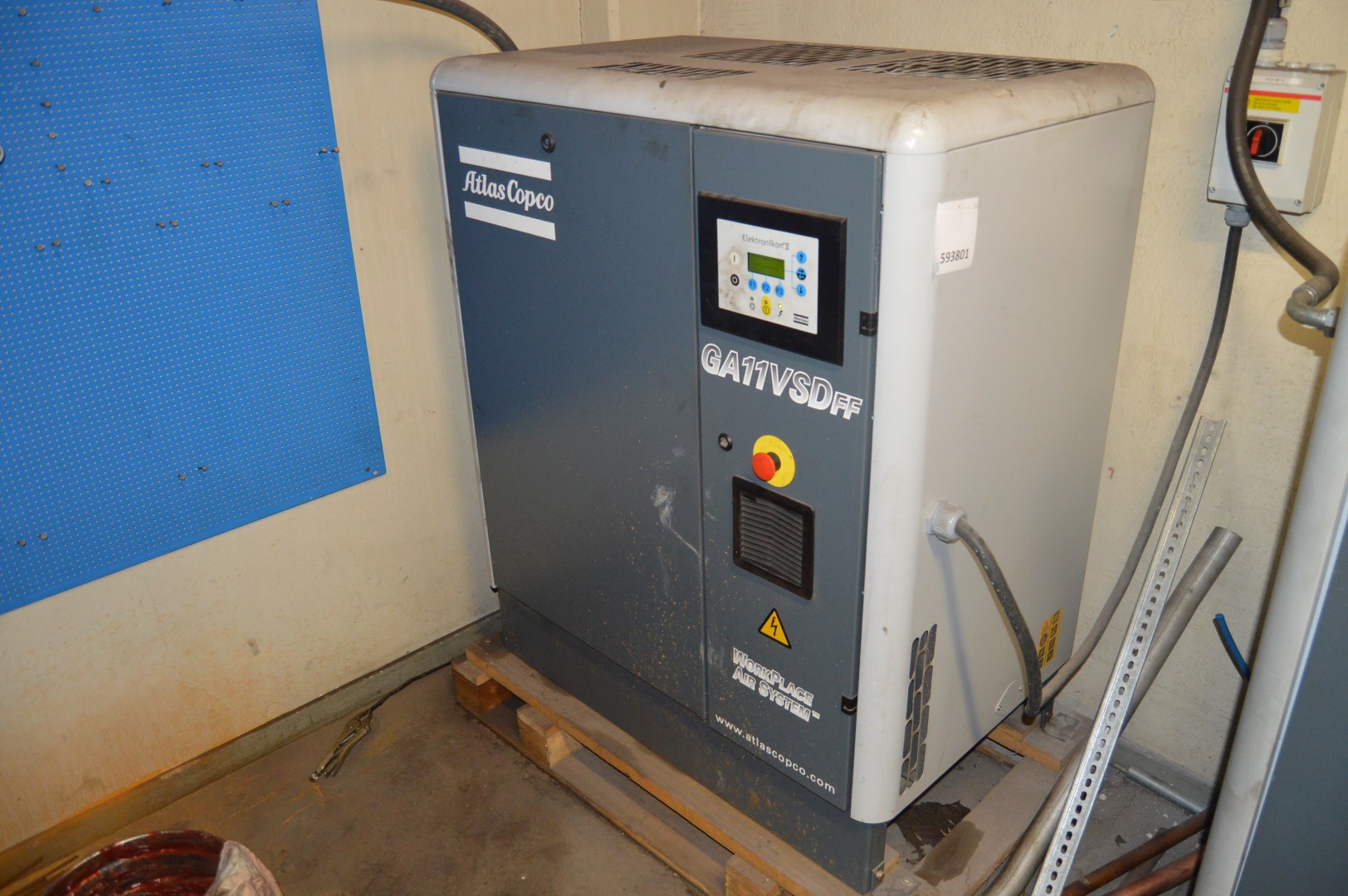 Screw compressor Atlas Copco GA11VSD - PS Auction - We value the future ...