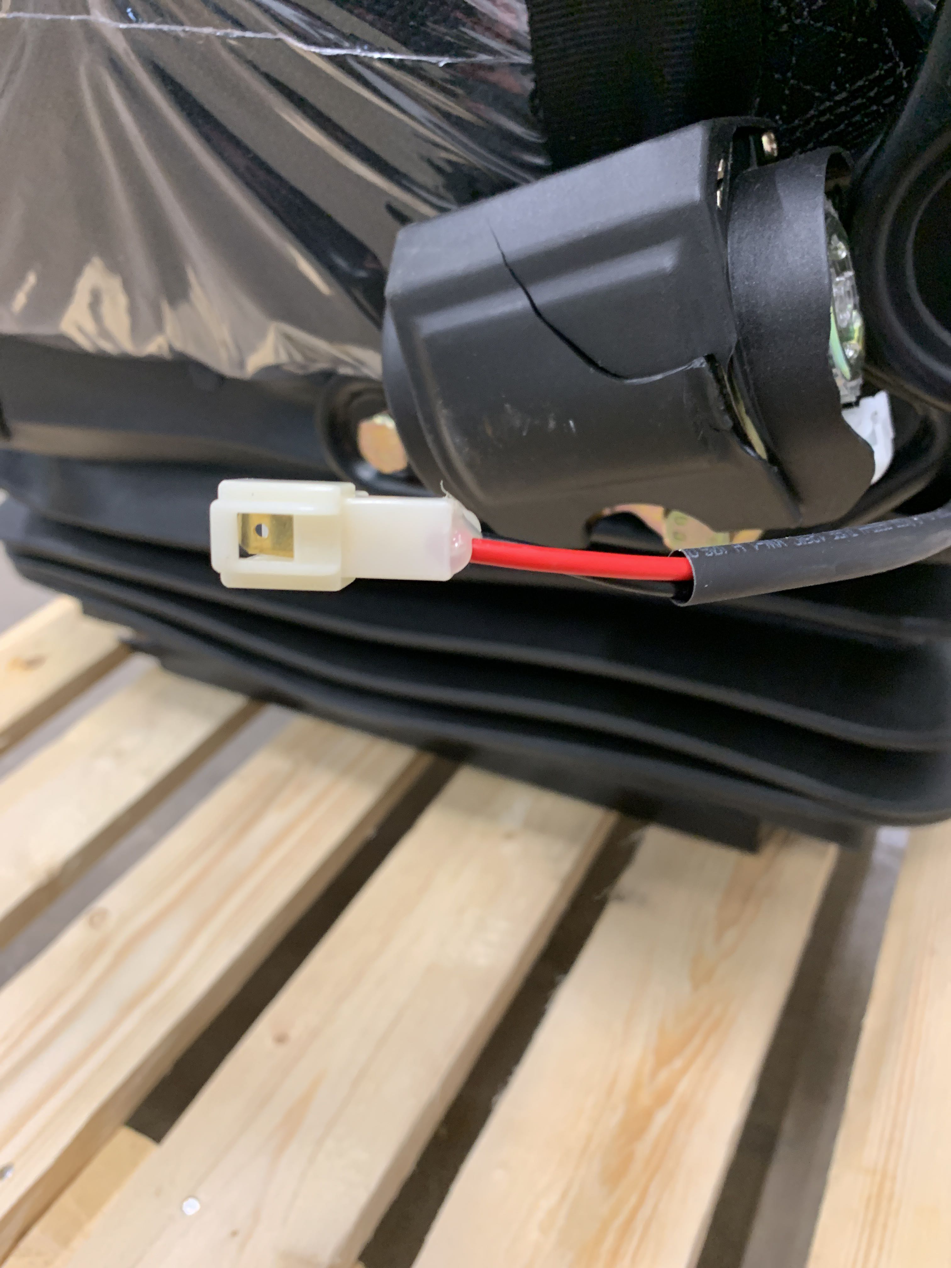 Maskinförarstol Model SJ1-29 24V - Auktioner online - Nätauktioner ...