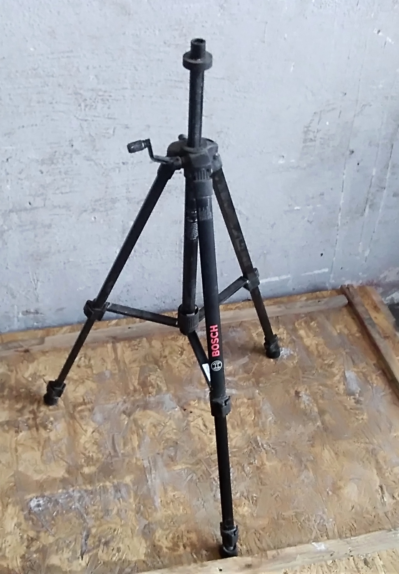 Laser stand - PS Auction - We value the future - Largest in net auctions