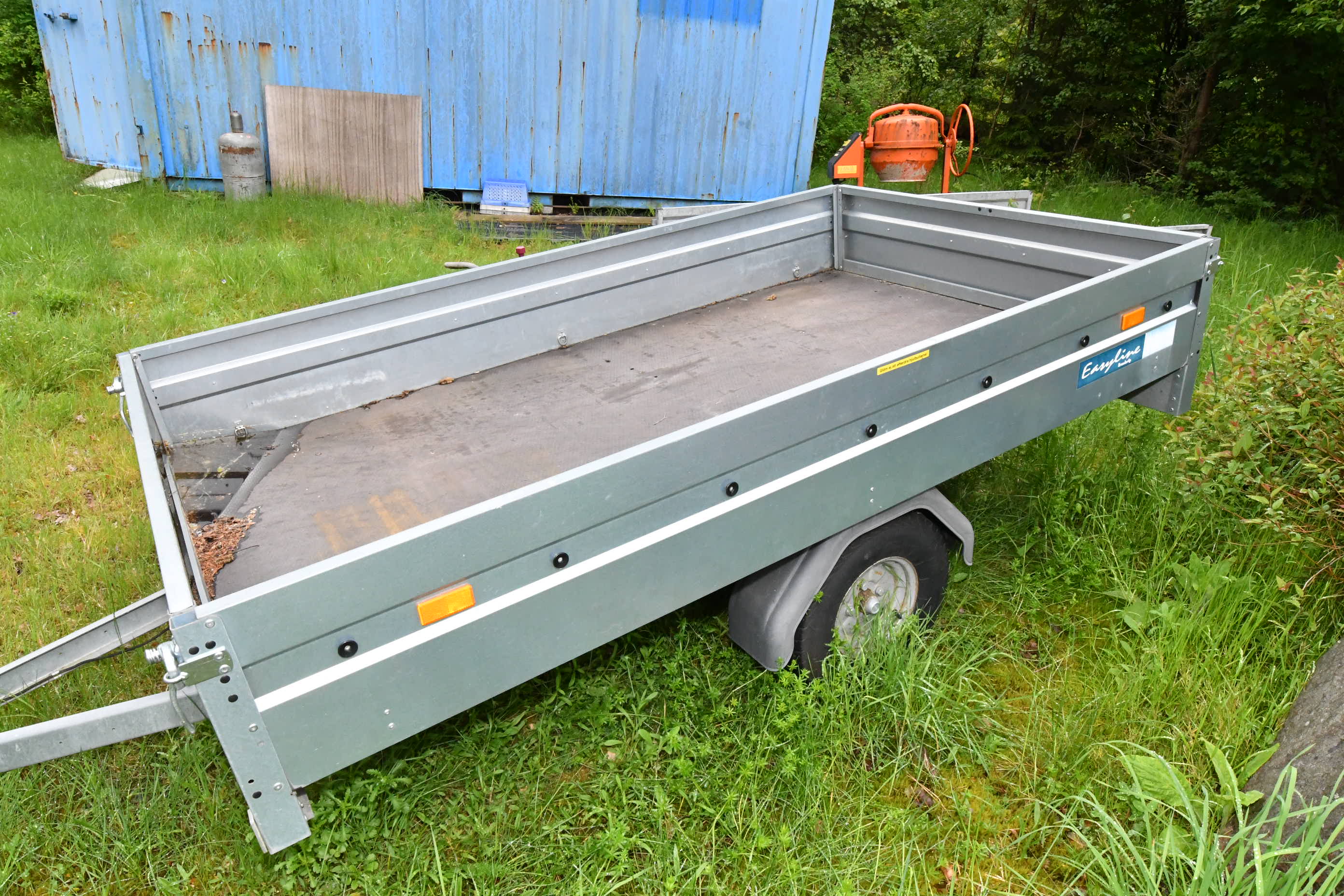 Car trailer THULE BI -2012 - PS Auction - We value the future - Largest ...