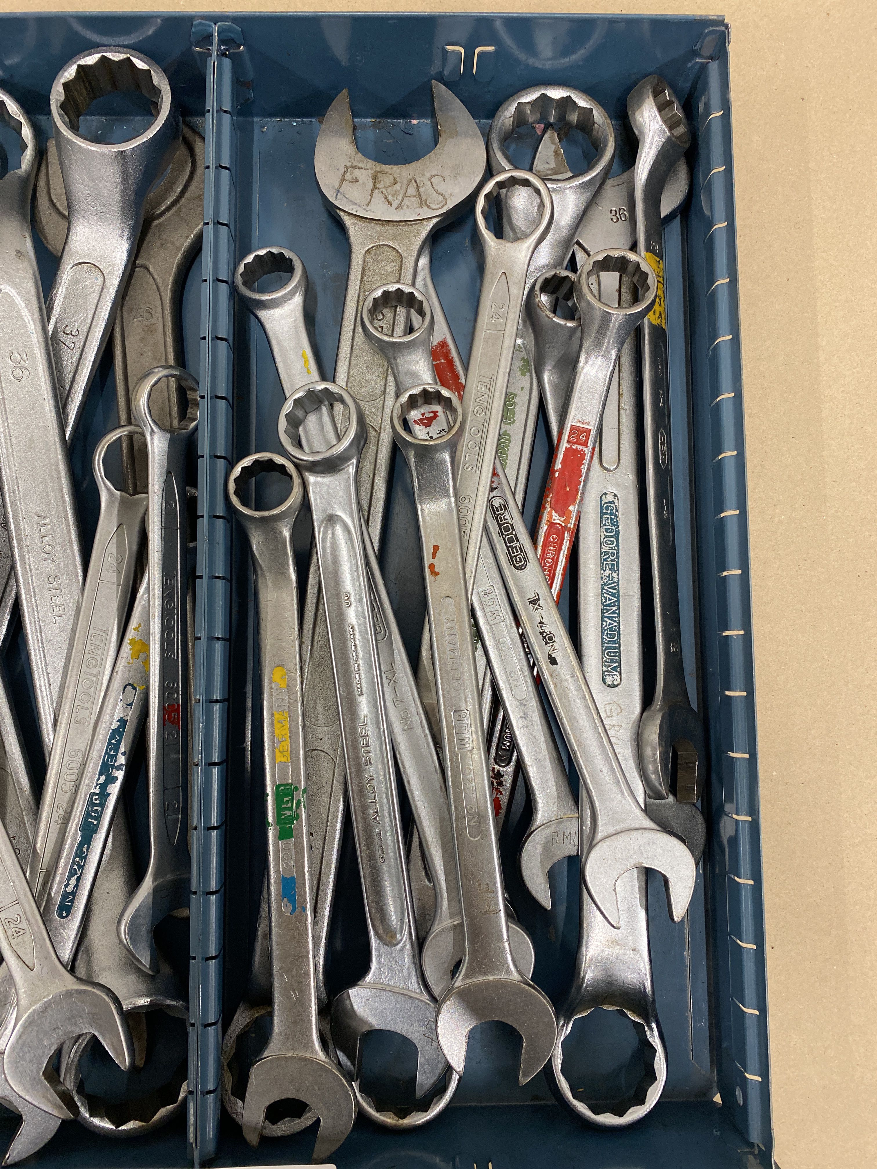 Fixed keys etc. - PS Auction - We value the future - Largest in net ...