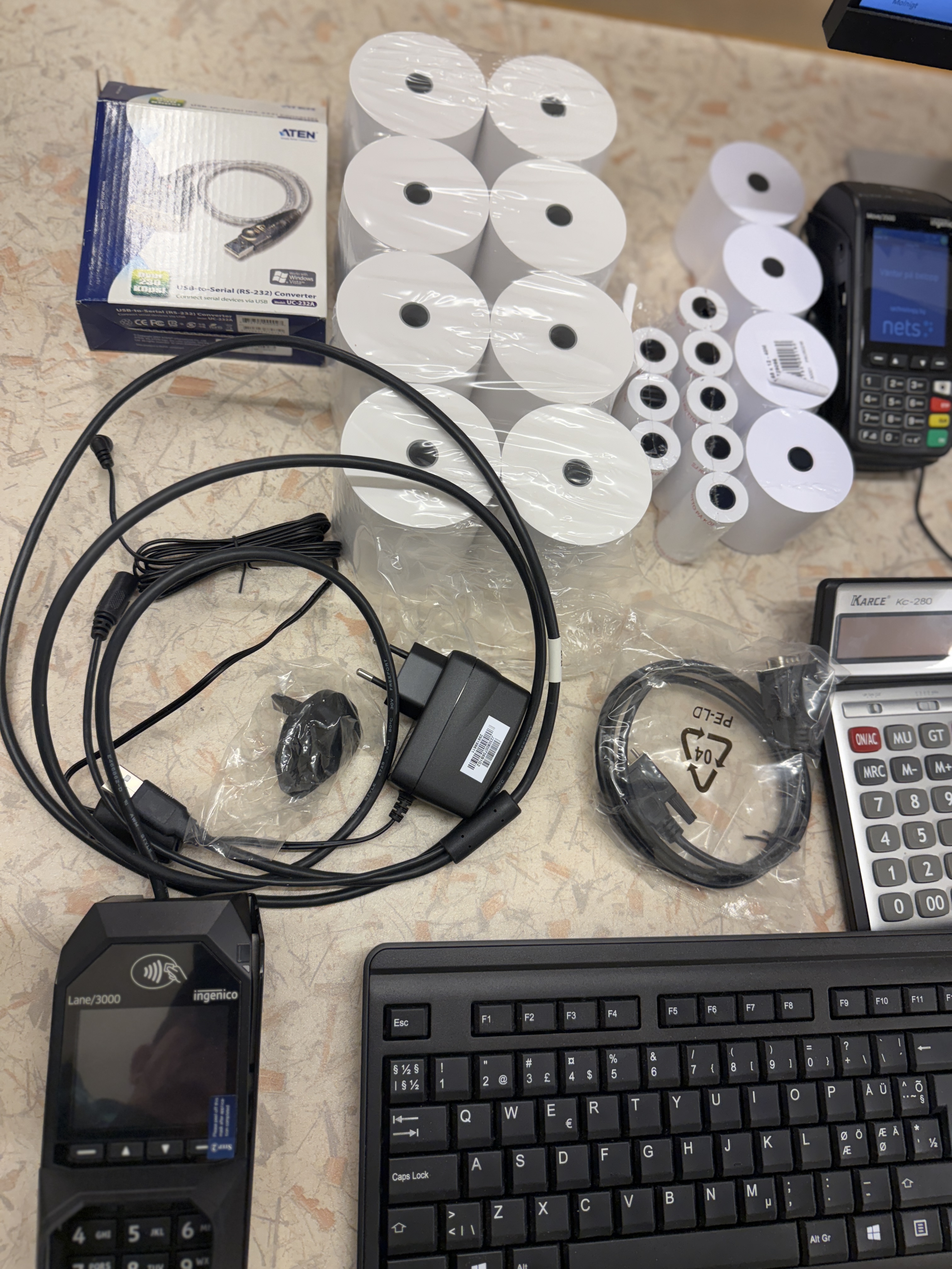 Screen, keyboard, new card terminal, 2 receipt printers, receipt rolls ...