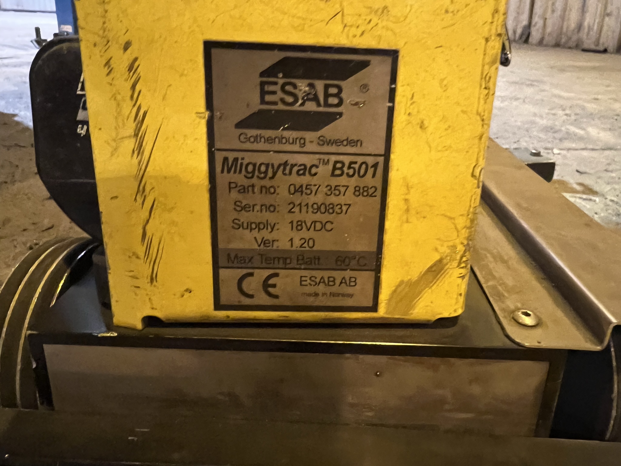 Welding tractor ESAB Miggytrac B501 - PS Auction - We value the future - Largest in net auctions