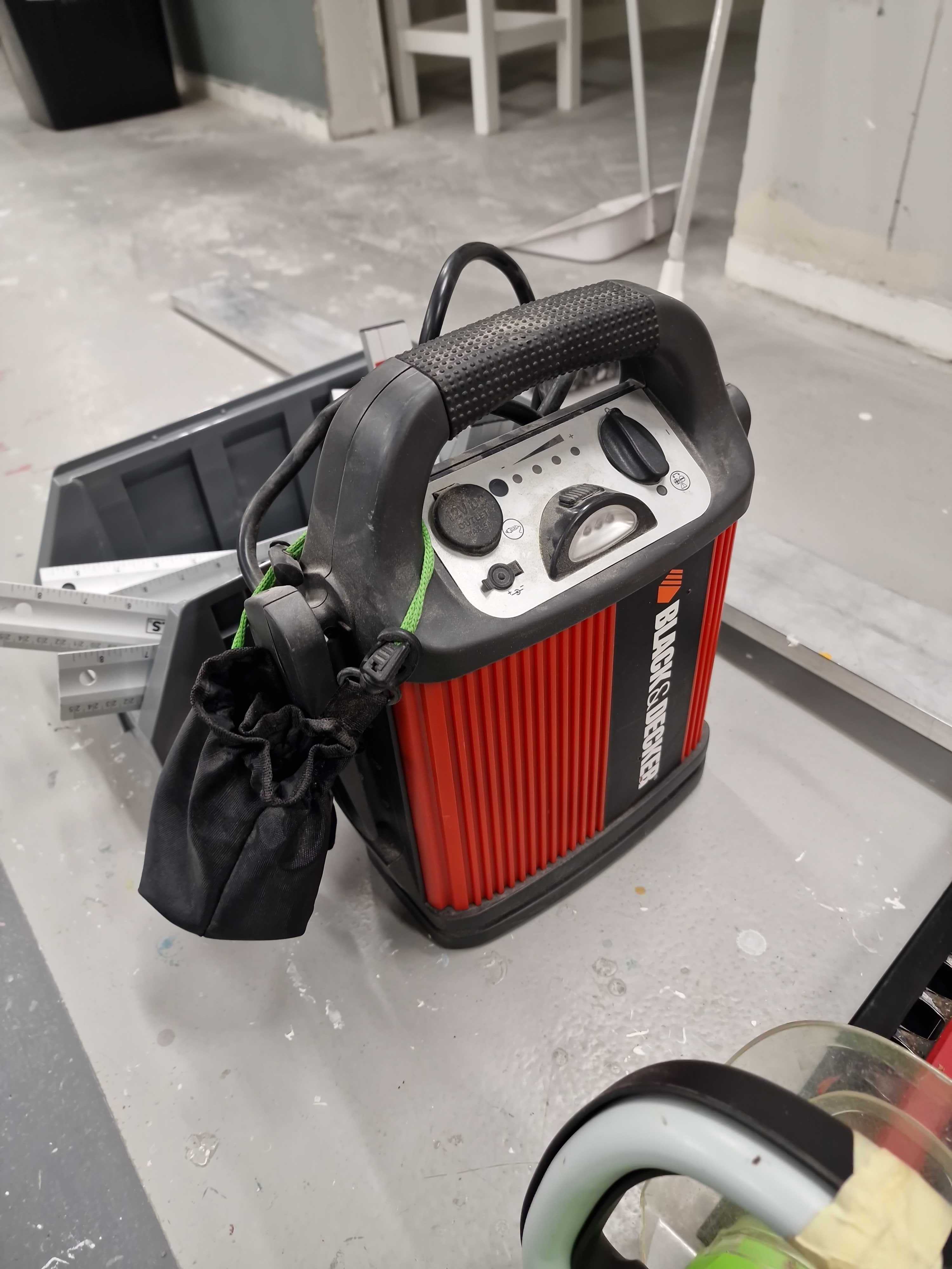Various tools, Trimmer, Radio and more - PS Auction - We value the ...