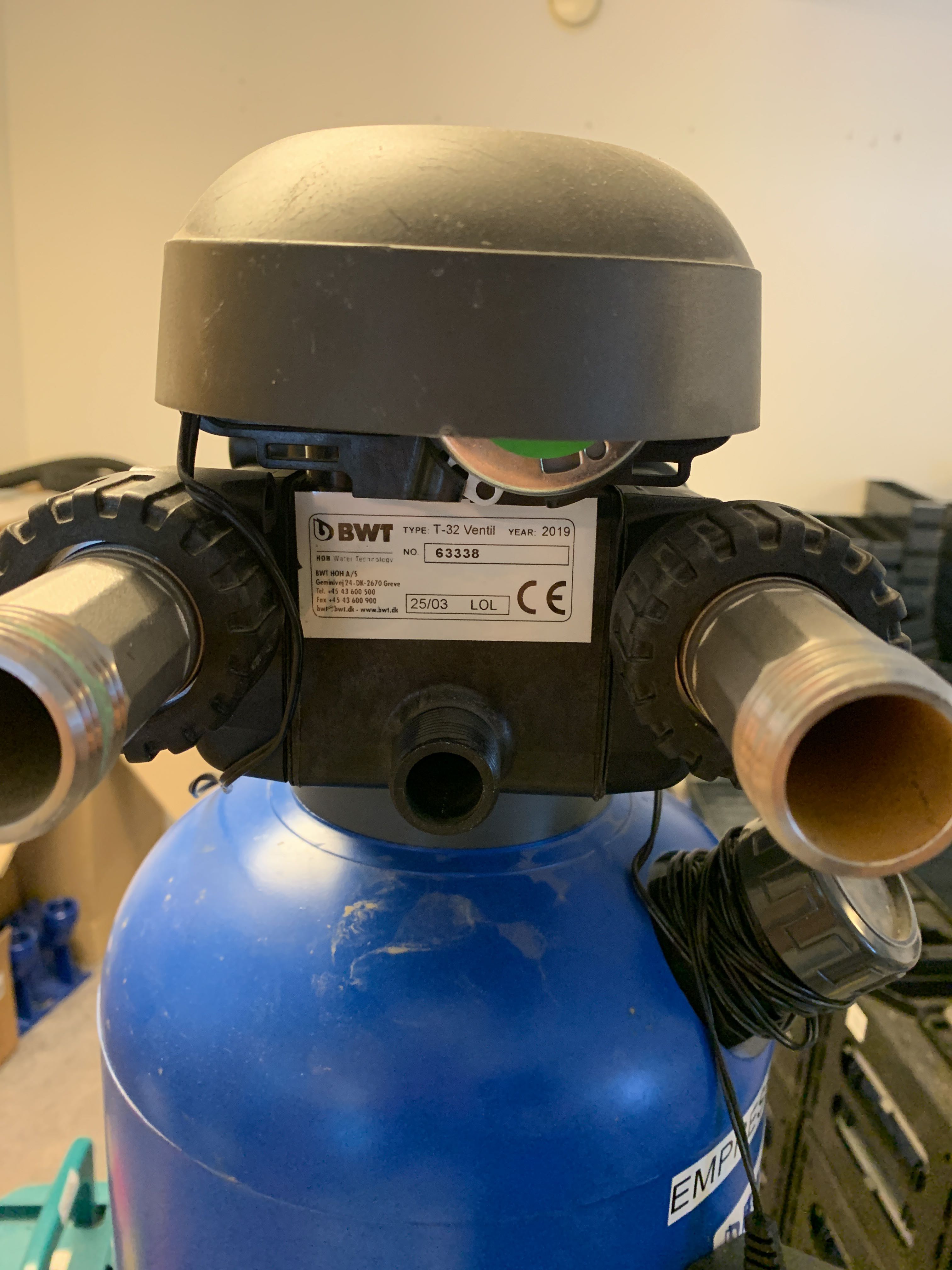 BWT T-32 tank med ventil - Auktioner online - Nätauktioner ...