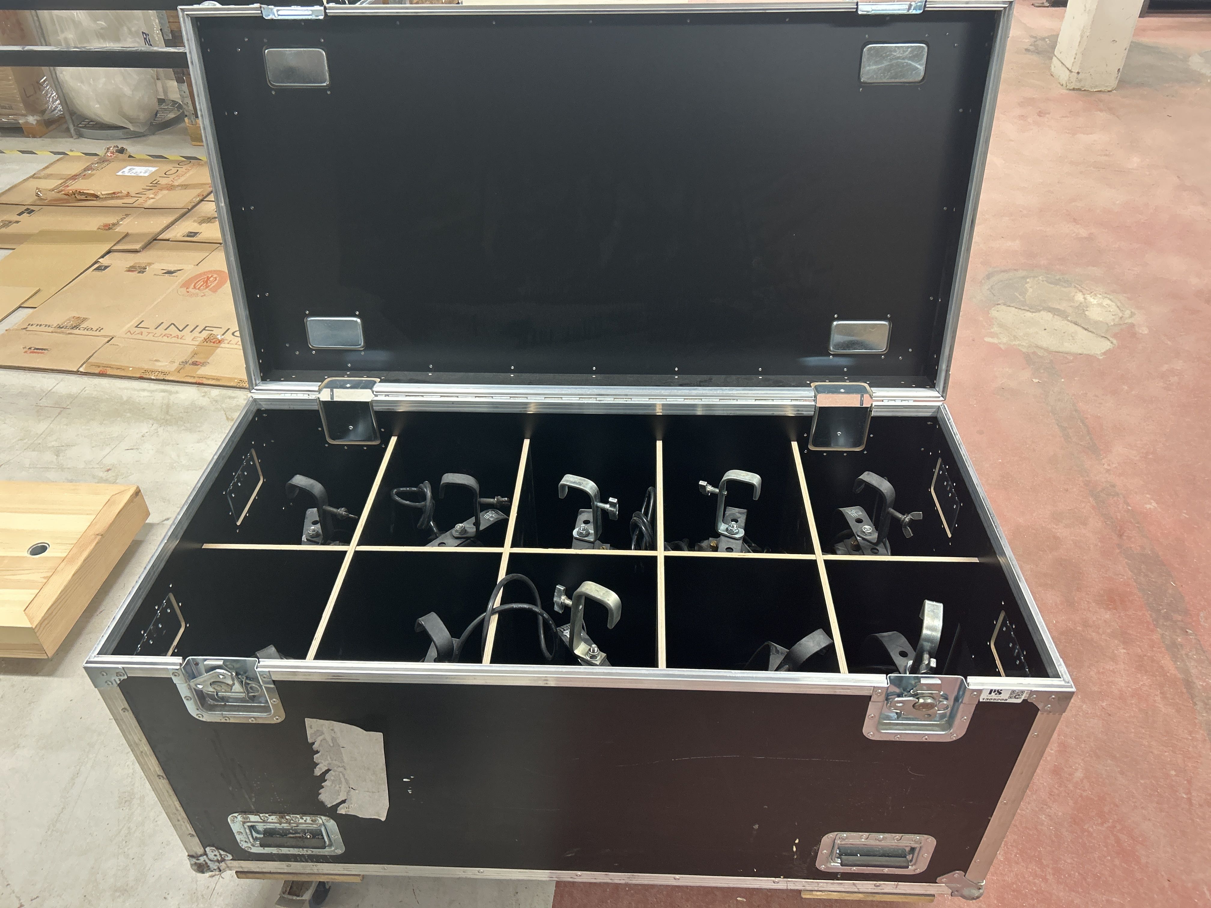 Stage lighting package with dimmer, light table and fixtures in ...