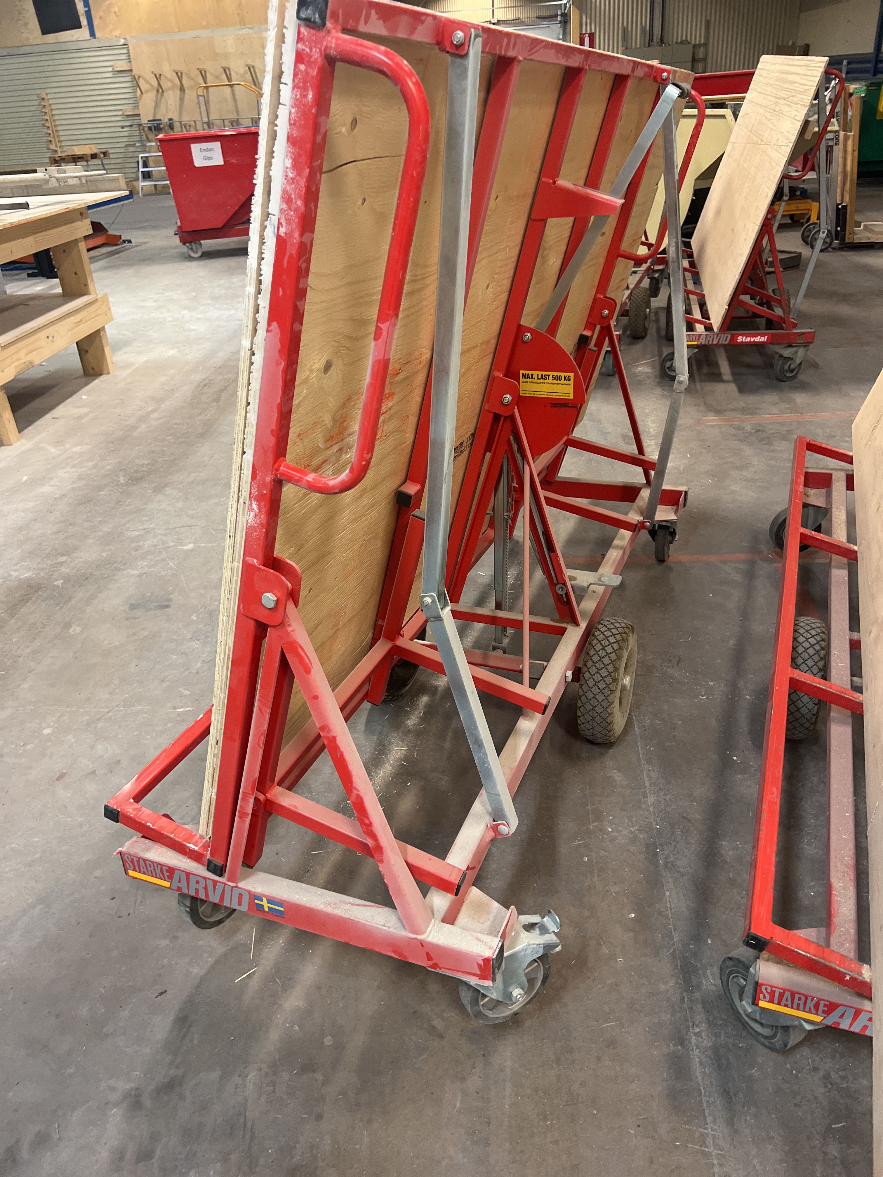 Plaster trolleys Strong Arvid, 2 pieces - PS Auction - We value the ...