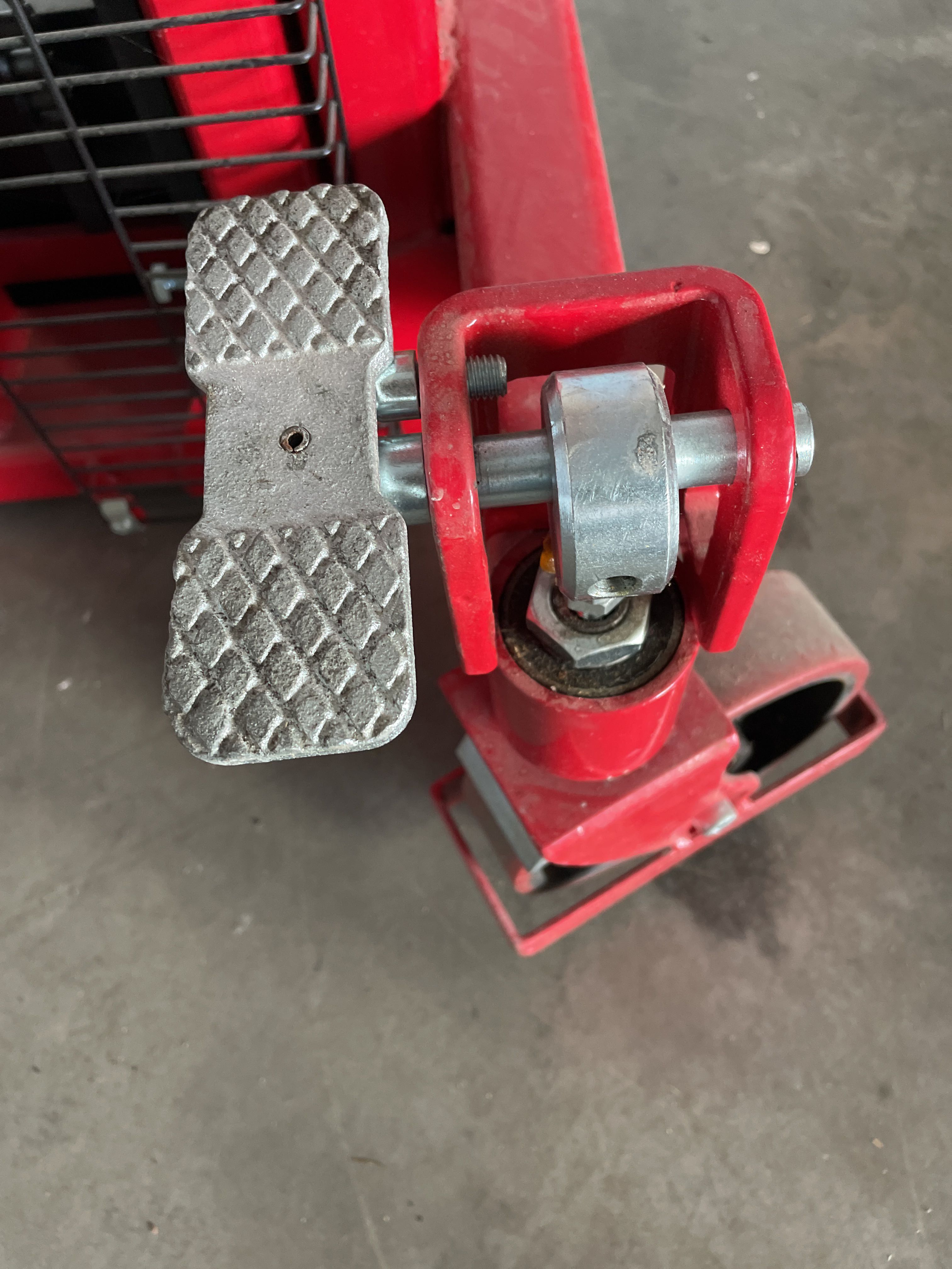 Track stacker WFI 1000kg - PS Auction - We value the future - Largest ...