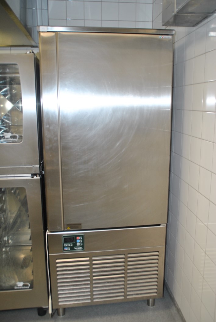 Blast Freezer Hiber RCM 161 S - PS Auction - We value the future ...