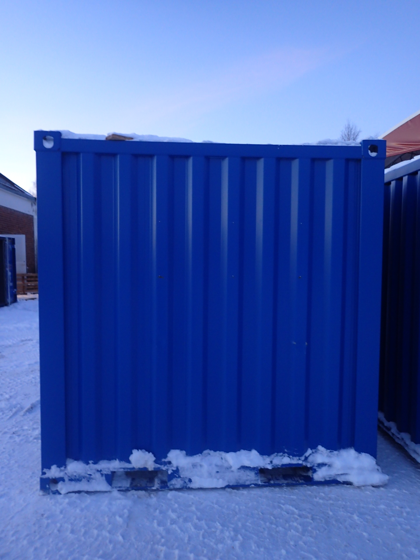 8 foot container - PS Auction - We value the future - Largest in net ...