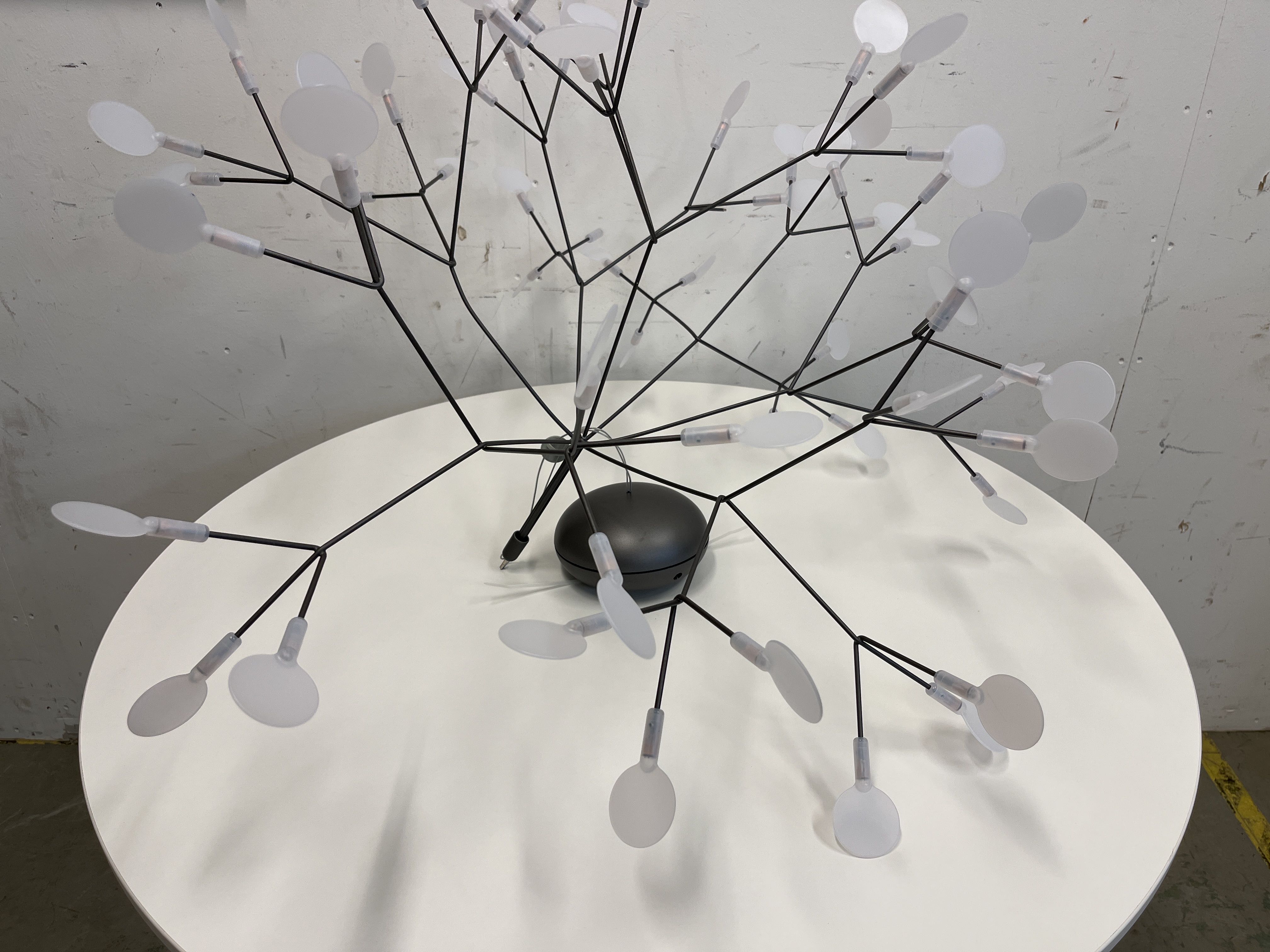 Pendant lamp, Moooi 'Heracleum III' - PS Auction - We value the future - Largest in net auctions