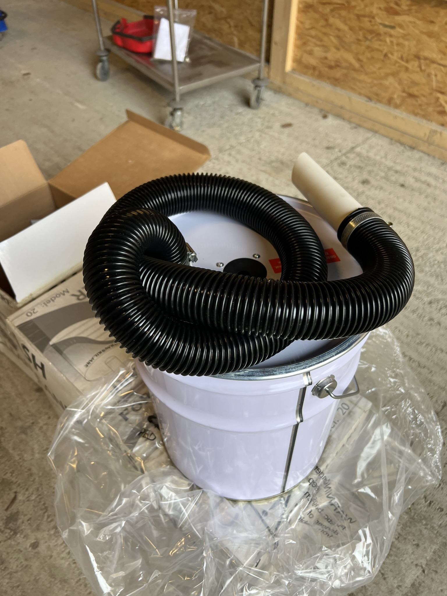 3 ash separators for vacuum cleaners - PS Auction - We value the future ...