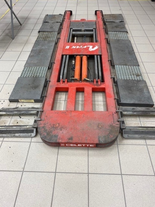 Bench Celette - PS Auction - We value the future - Largest in net auctions