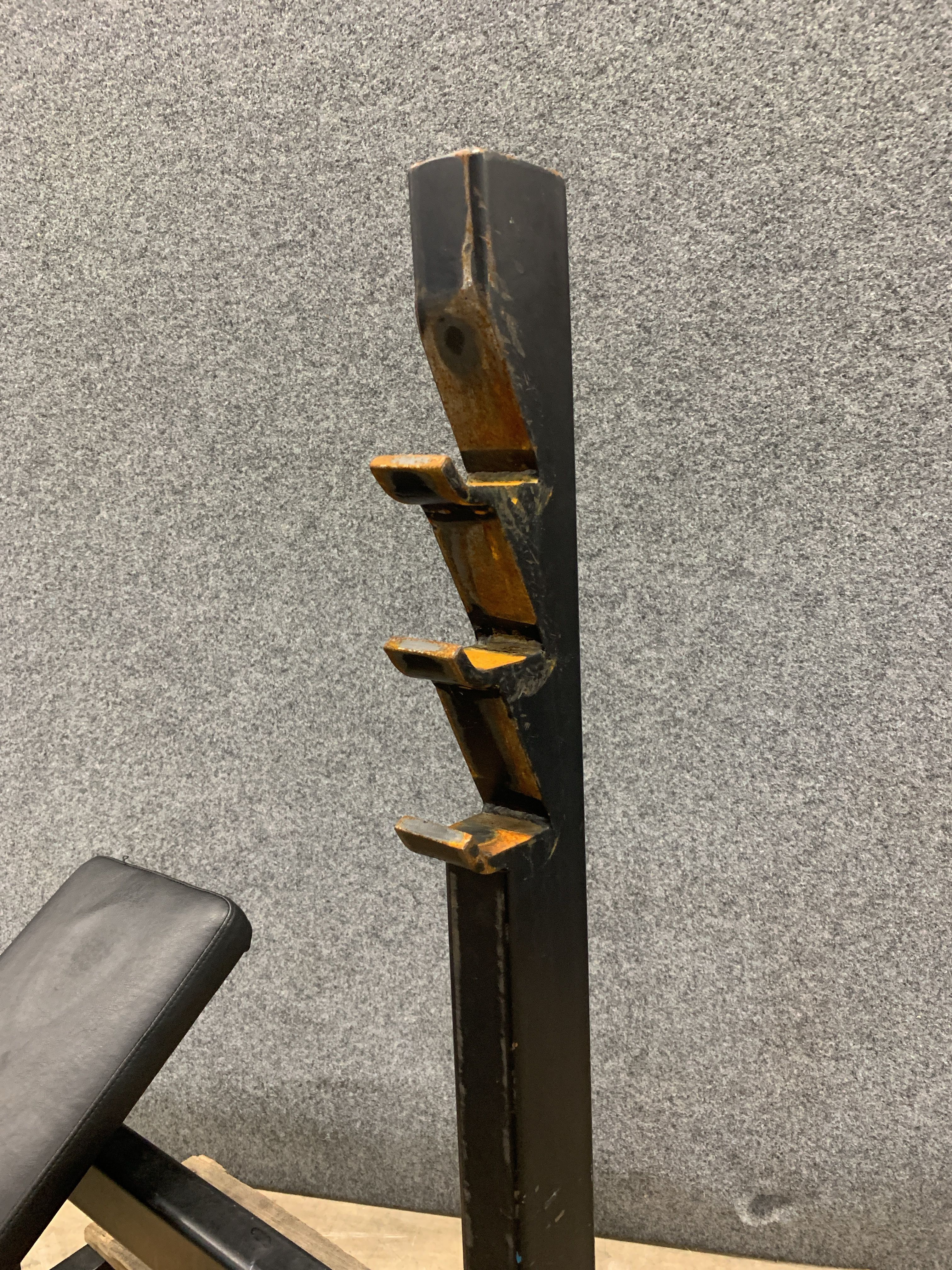 Incline bench press position - PS Auction - We value the future ...