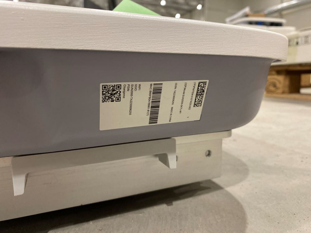 Växelriktare solceller - HUAWEI SUN2000 5KTL-M1 - Auktioner online ...