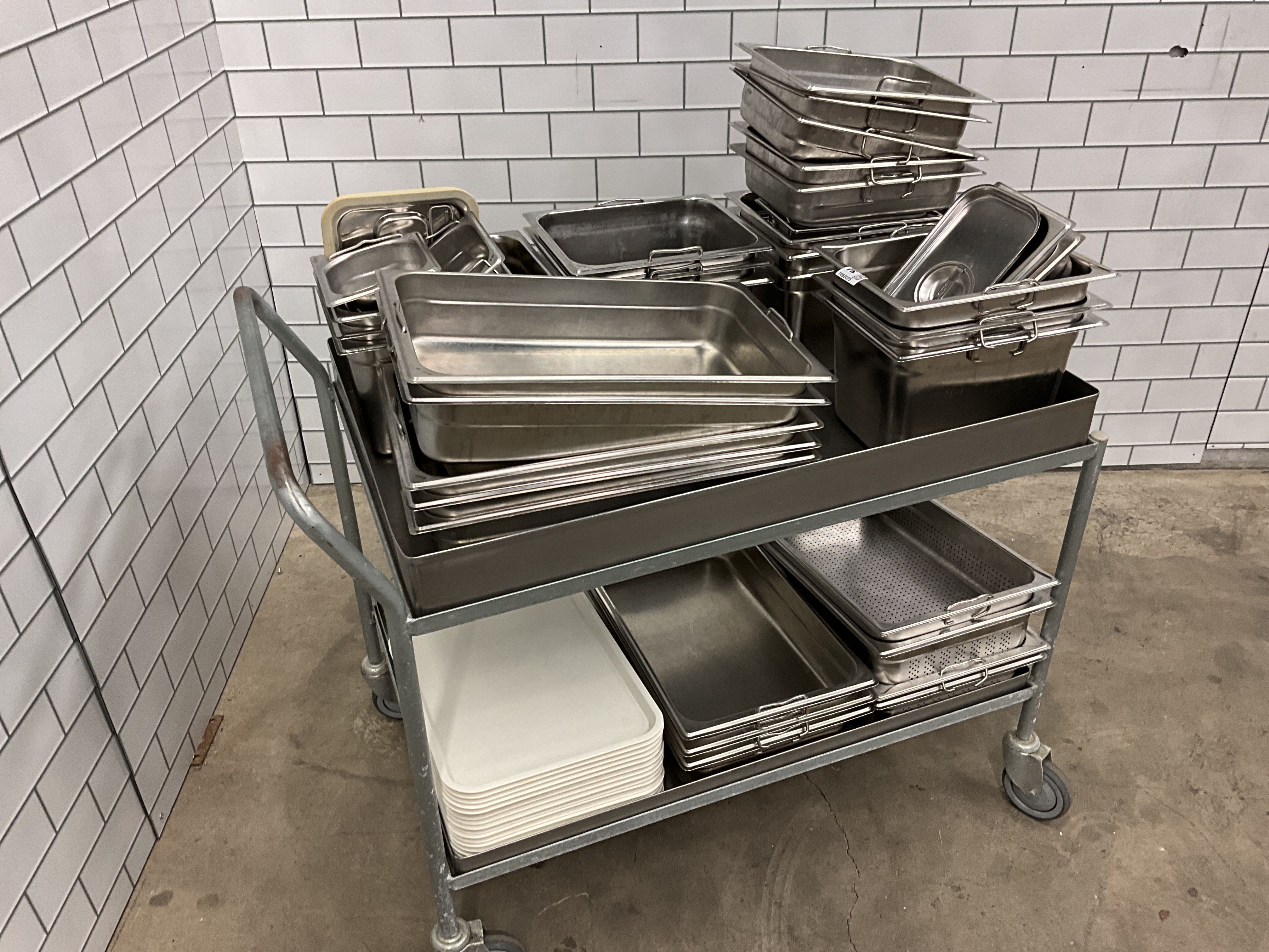 Stainless steel trolley with various canteens - PS Auction - We value ...